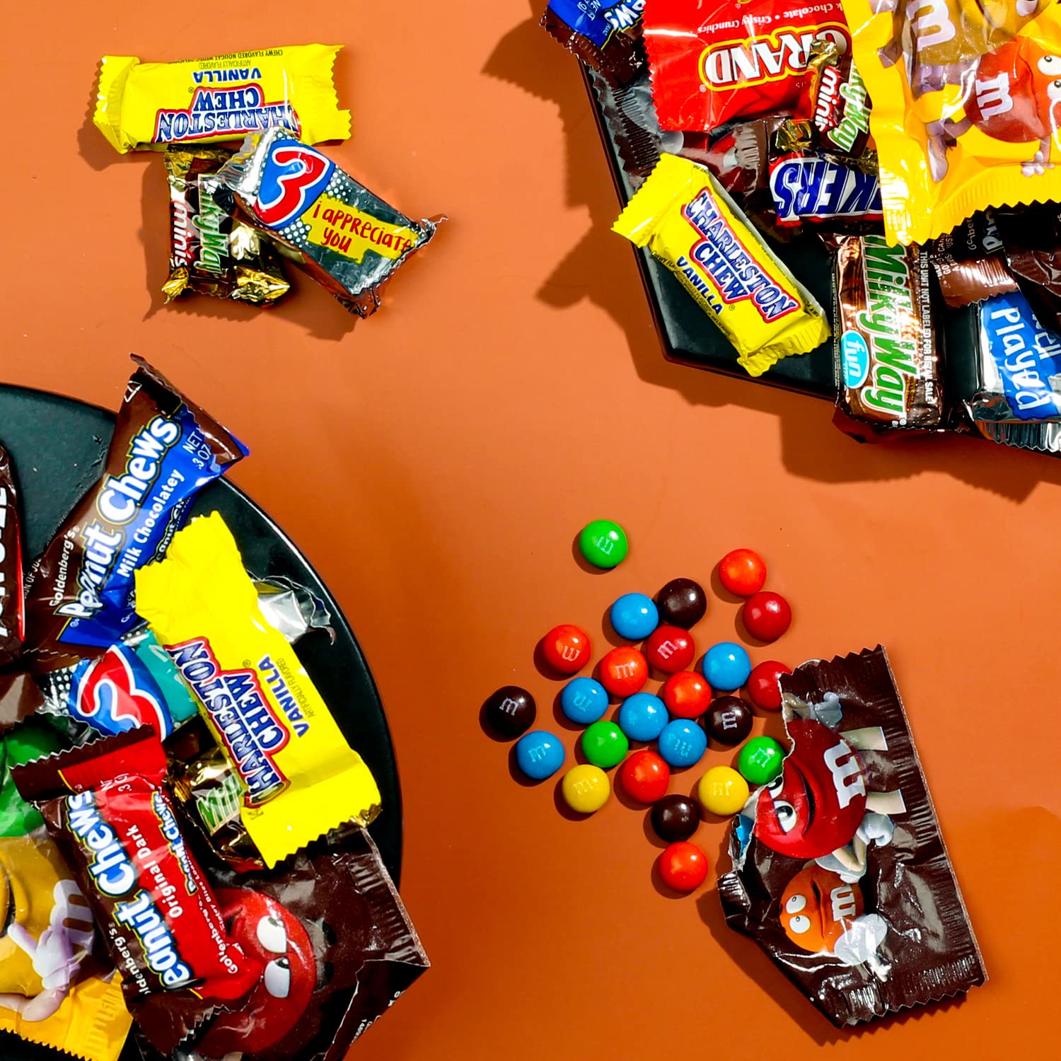 Mother's Day Chocolate Gift Basket - Chocolate Candy Box Variety Pack - Chocolate Care Package - Crave Box - Individually Wrapped Fun Size Candy Bars
