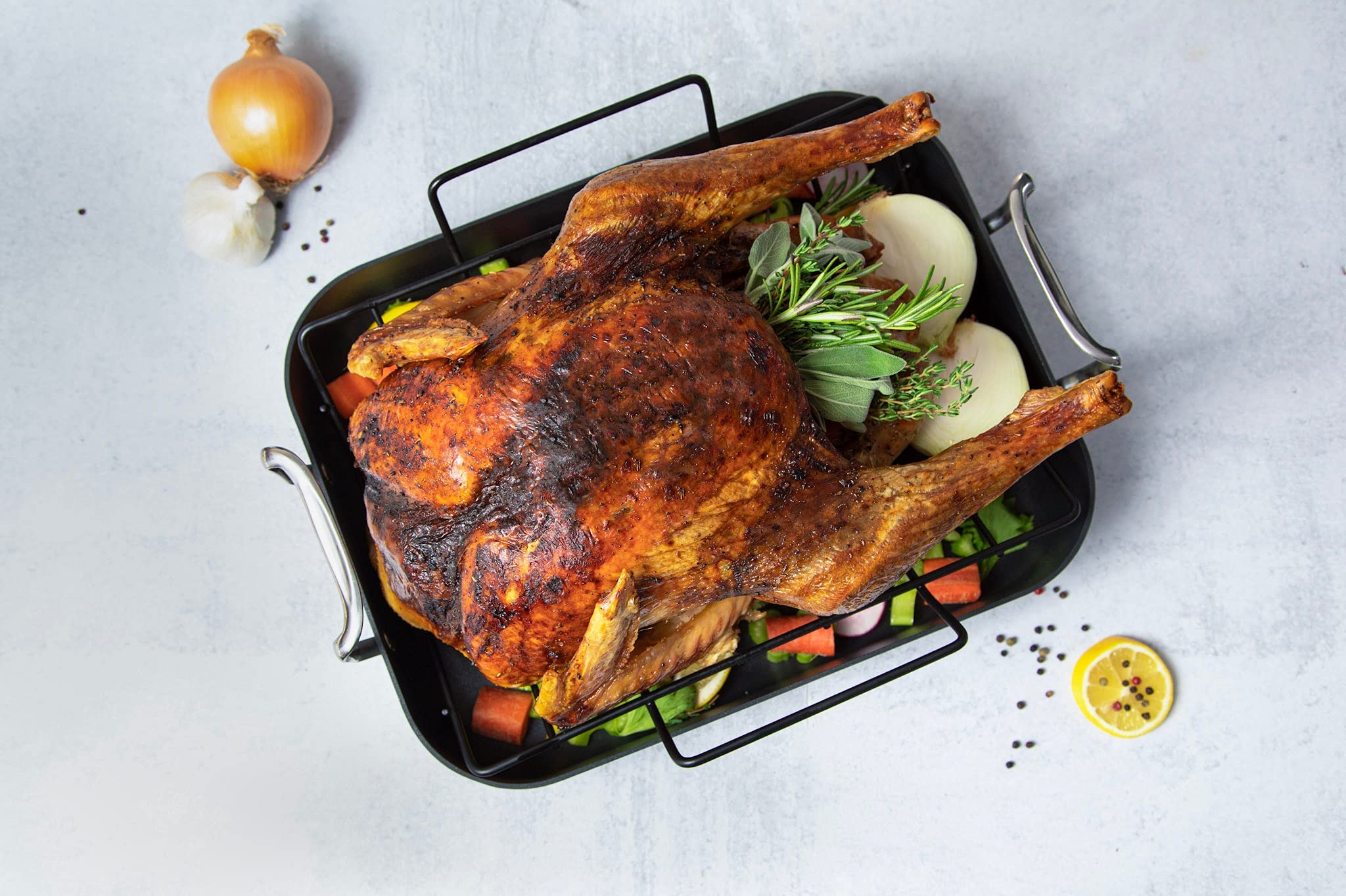 Turkey Roasting Pan, By Kook, Hard Anodized Roaster, Non stick, with Metal Rack and Stainless Steel Handles, 17 Inches from Handle to Handle (Grey)