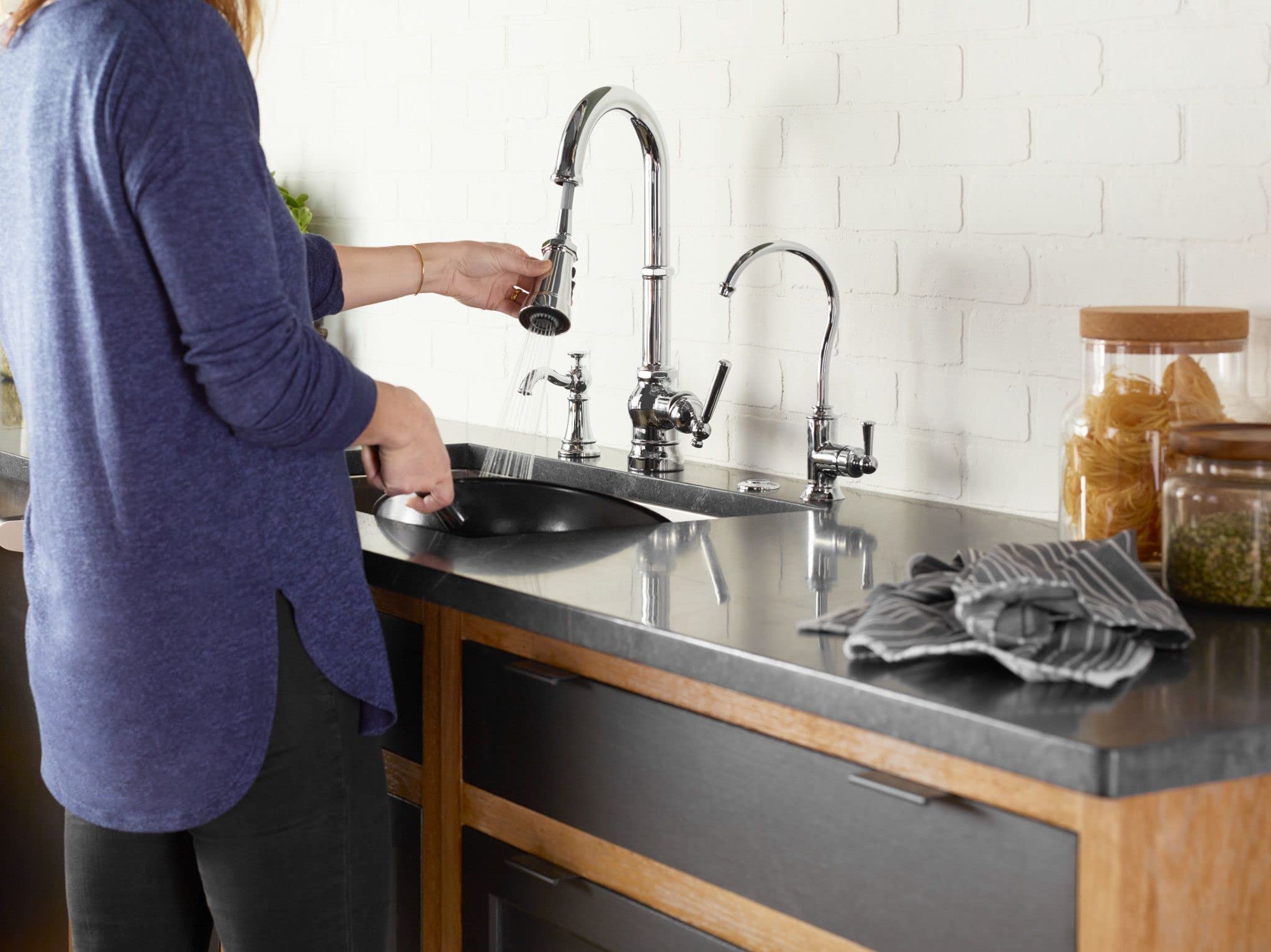 Moen S72003 Paterson One-Handle Pull-down Kitchen Faucet with Power Boost, Includes Interchangeable Handle, Chrome