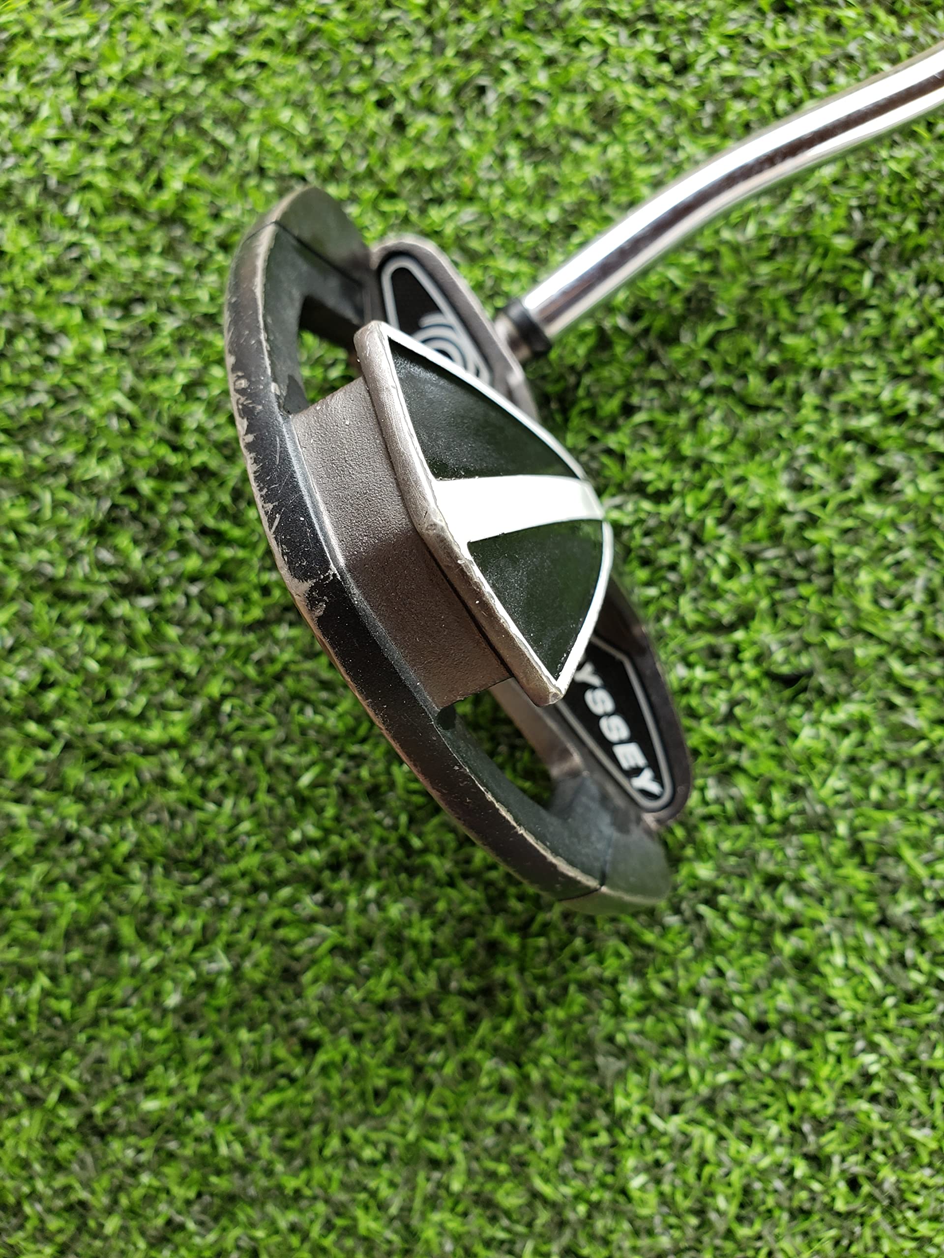 Odyssey White Ice D.A.R.T Belly Putter Steel Right Handed 43 in