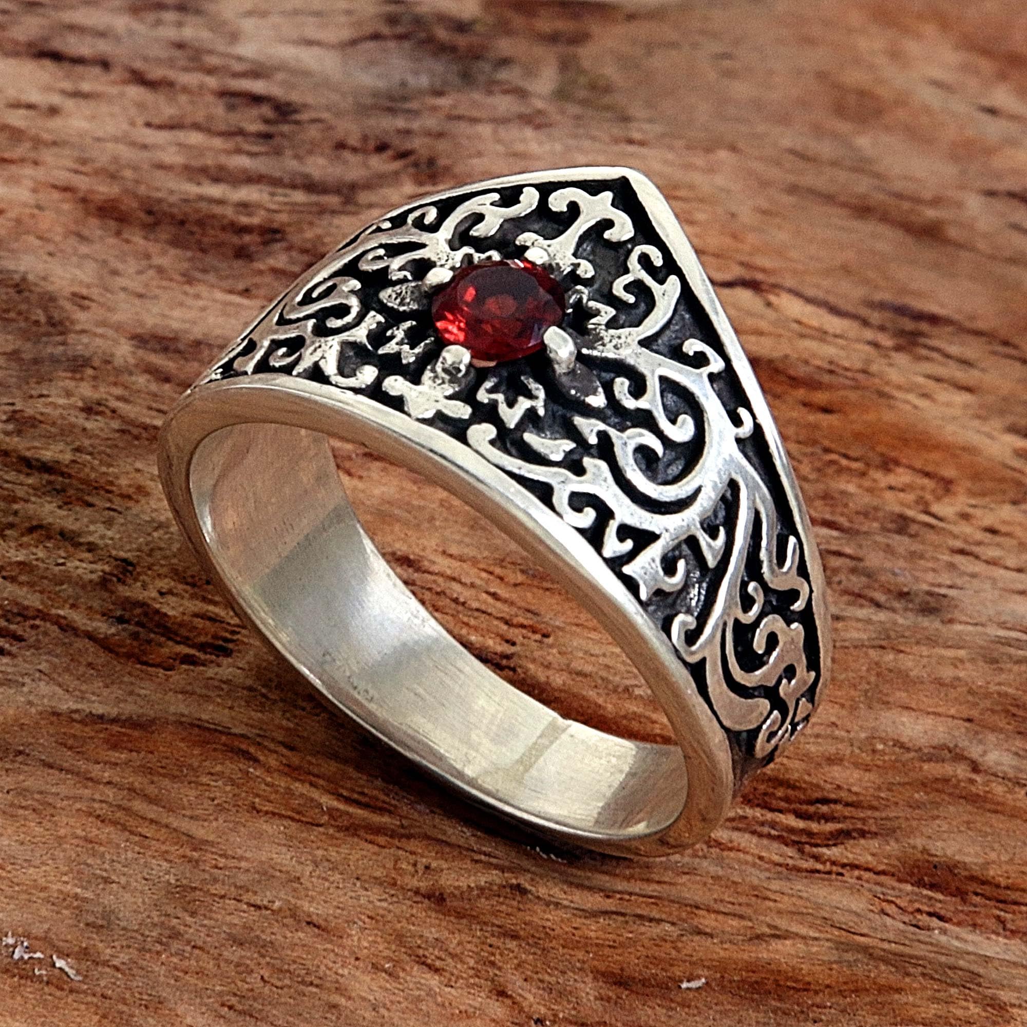 NOVICA Artisan Handmade Garnet Band Ring .925 Sterling Silver from Indonesia Aurora Birthstone 'Red Crown'