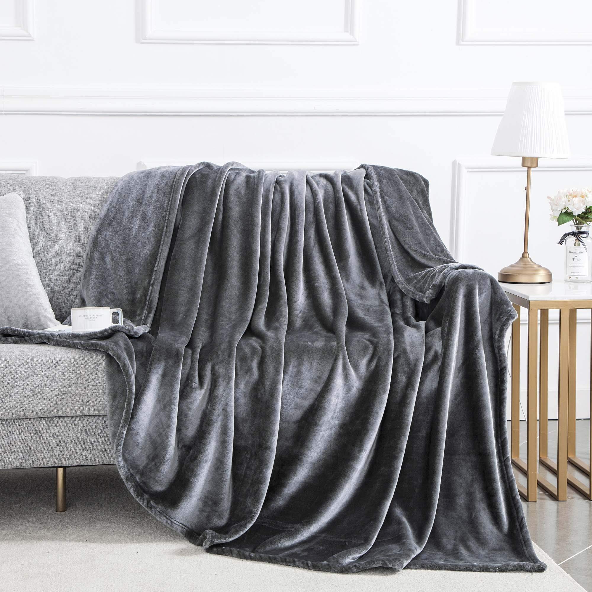 MOONLIGHT20015 Fleece Blanket Twin Size - Super Soft Cool Fuzzy Dark Grey Throw Blanket for Couch and Sofa - Lightweight Luxury 400 GSM Microfiber Fluffy Bed Blankets and Throws, 60 x 80 Inches (Twin)