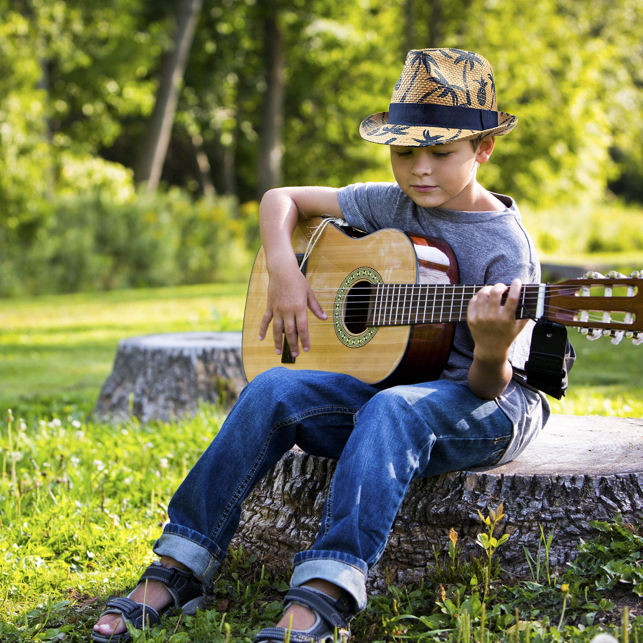PEAK 2 PEAK Hawaii Fun Designed Straw Fedora - UPF50+ Sun Protection Hat with Navy Band Size 4-7 Years