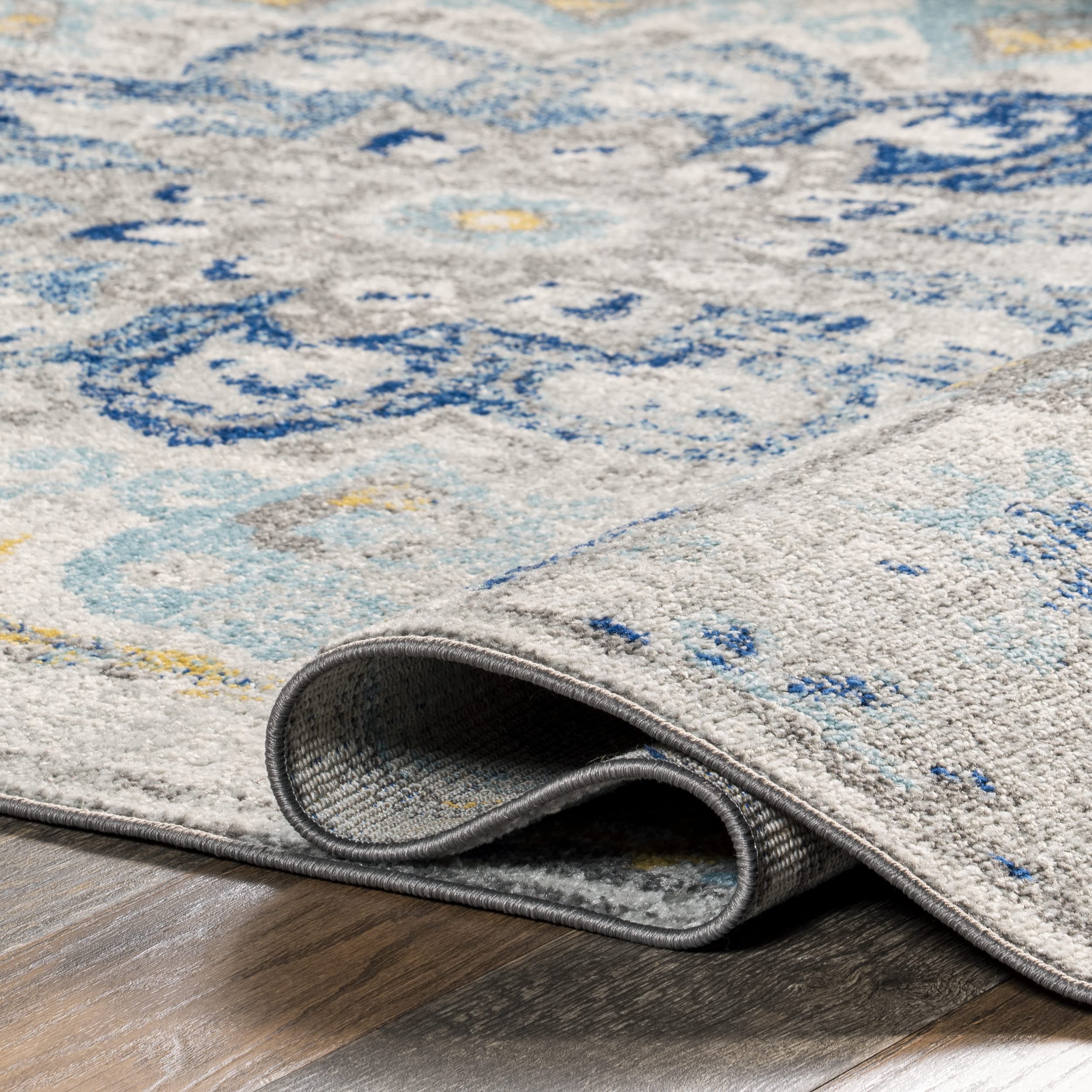 nuLOOM Kiyoko Vintage Floral Area Rug, 7x9, Blue
