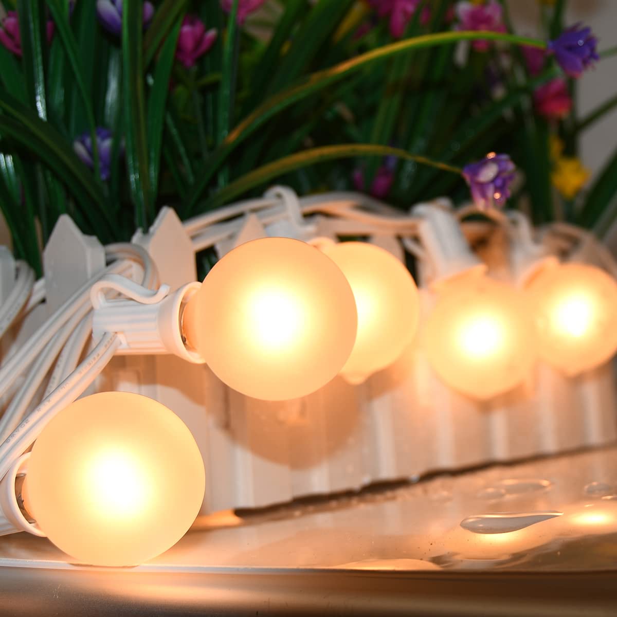 Pallerina G40 Frosted Replacement Bulbs, 25 Pack 5 Watt G40 Replacement Light Bulbs for string lights with 12/C7 Candelabra Base, G40 Incandescent Bulbs for Indoor Outdoor Decorative