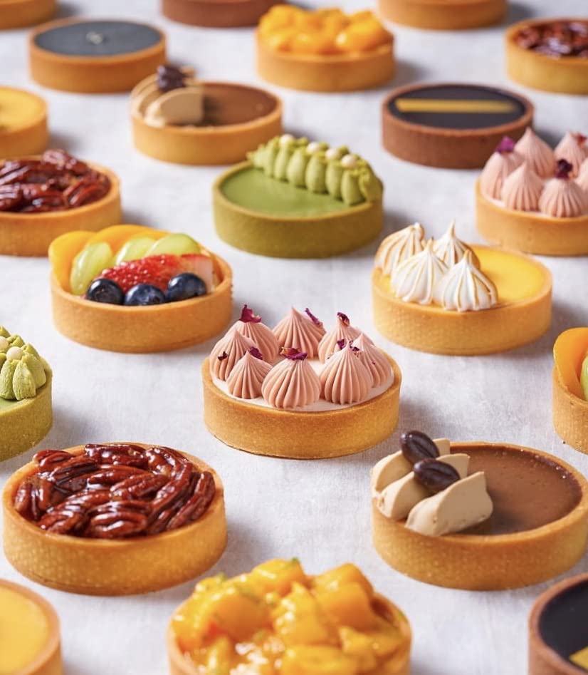 Uyauld Stainless Steel Tart Ring, 9CM Heat-Resistant Perforated Cake Mousse Ring, French Pastry Baking Mold Round Shape (10 Round 3.5 inch)