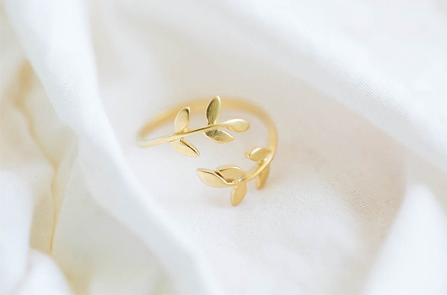 ONDAISY 14K Matte Gold Plated Bff Best Friends Bohemian Boho Jewelry Tree Flower Leaves Laurel Leaf Knuckle Toe Adjustable Band Ring
