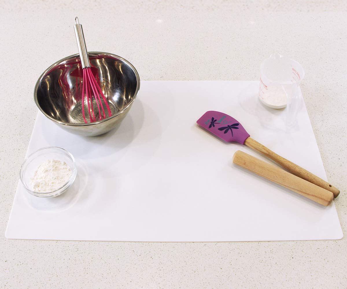 Webake Extra Large Silicone Mat For Countertop, Multipurpose Nonstick Heat Resistant Mat 23.6" x 15.7" for Baking, Rolling Dough, Fondant, Resin Expoxy, Craft, Jewerly (White)