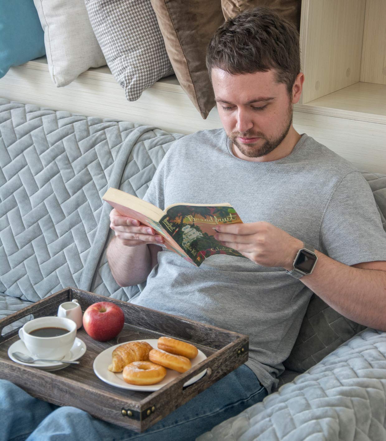 Sufandly Large Wooden Serving Tray with Handles, Rectangle Breakfast Tray 15.7 x 11.8 Inch Wood Colorā¦