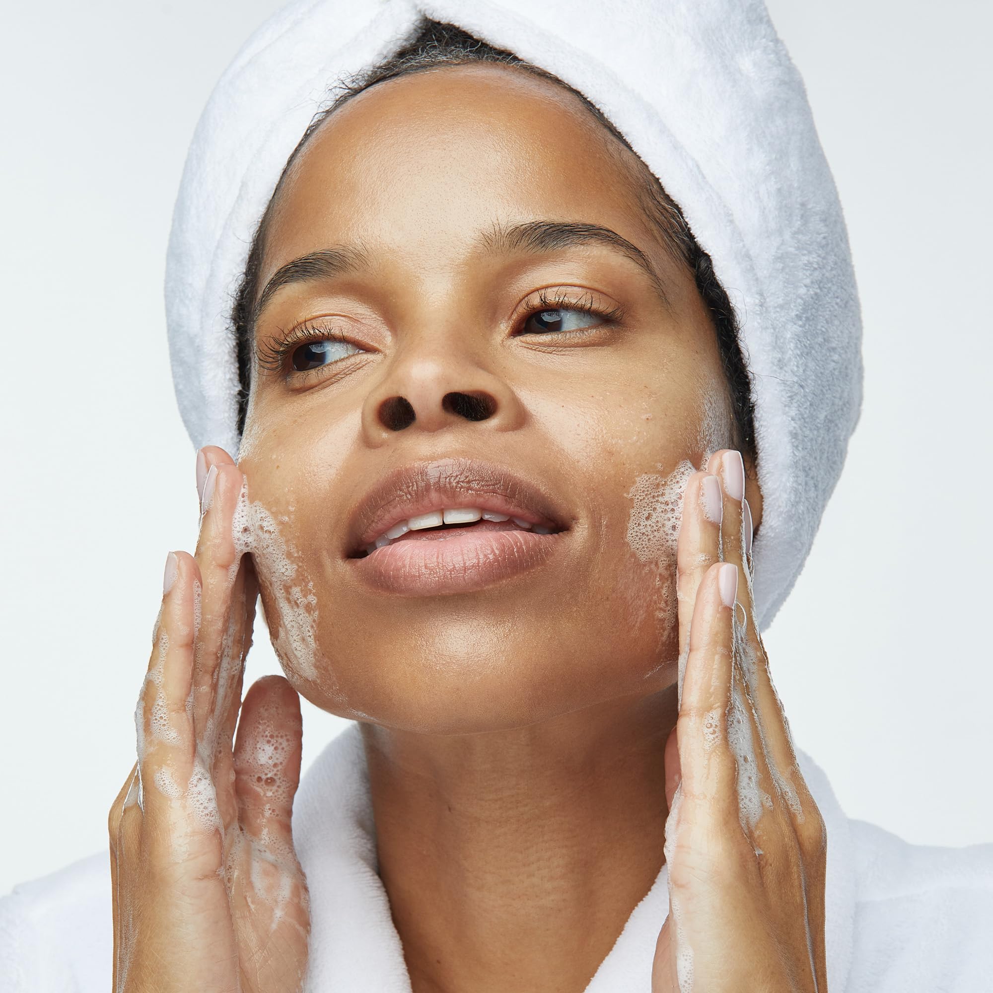Obagi Nu-Derm Foaming Gel + Dark Spot Disruptor Trial Size β Cleanser Designed to Cleanse Pores & Remove Makeup, Dirt, & Excess Oil, 6.7 oz & Serum that Brightens, Smooths & Soothes Skin, 2 ml