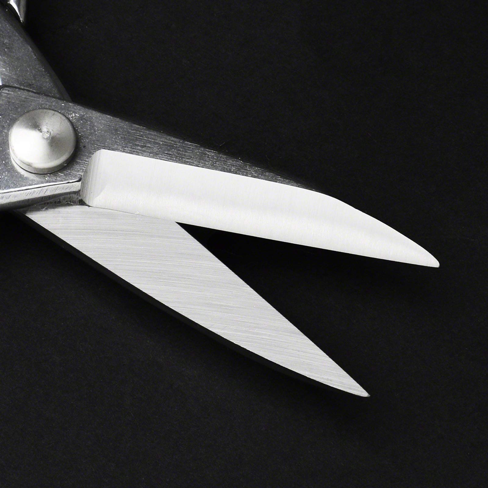 Wazakura Stainless Steel Series Traditional Bonsai Scissors, Made in Japan 7 in (180 mm), Hasami Pruning Shears, Professional Garden Tools (Traditional Stainless Steel)
