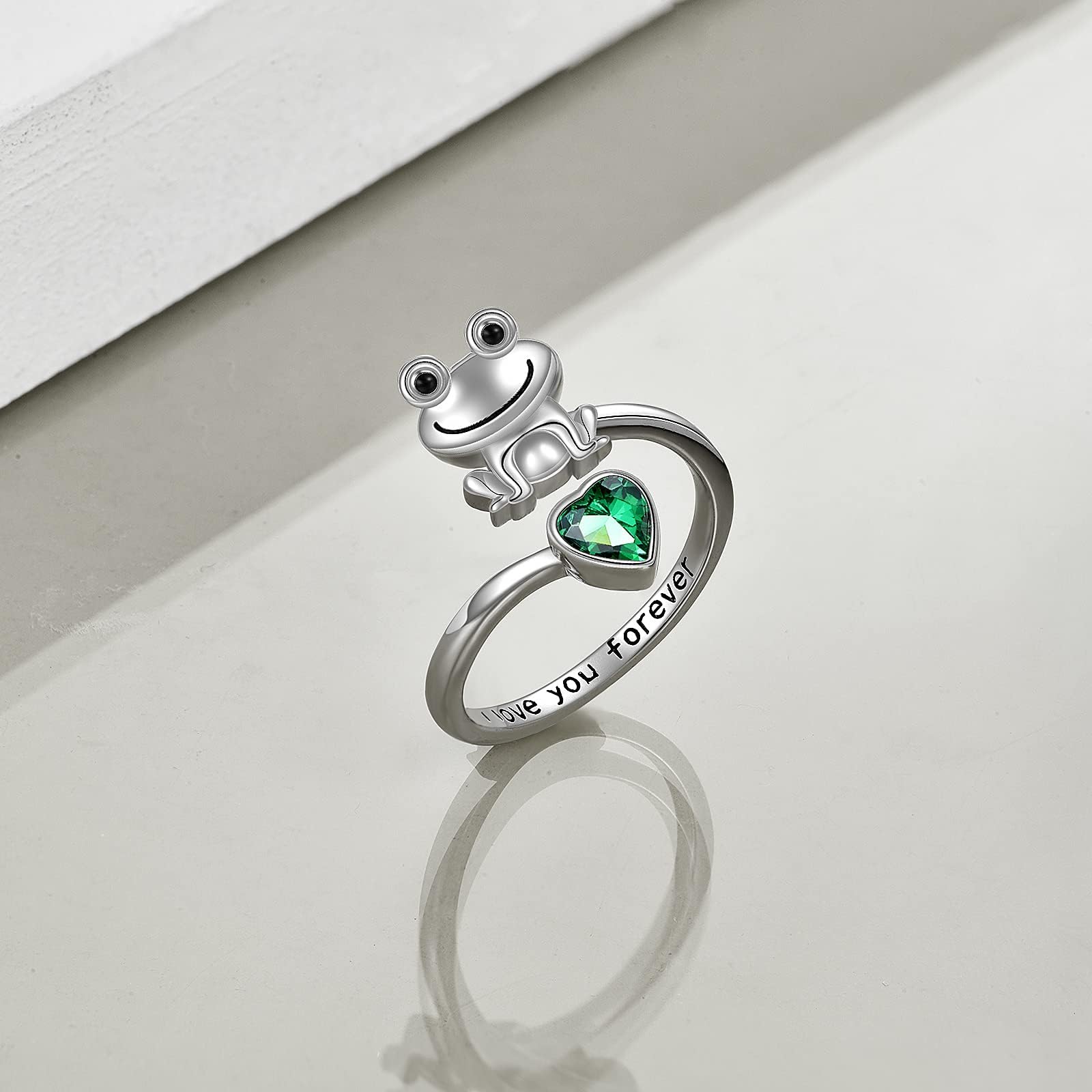 POPLYKE Frog Rings for Women Sterling Silver Frog Hold Green Heart CZ Rings Frog Jewelry (green)