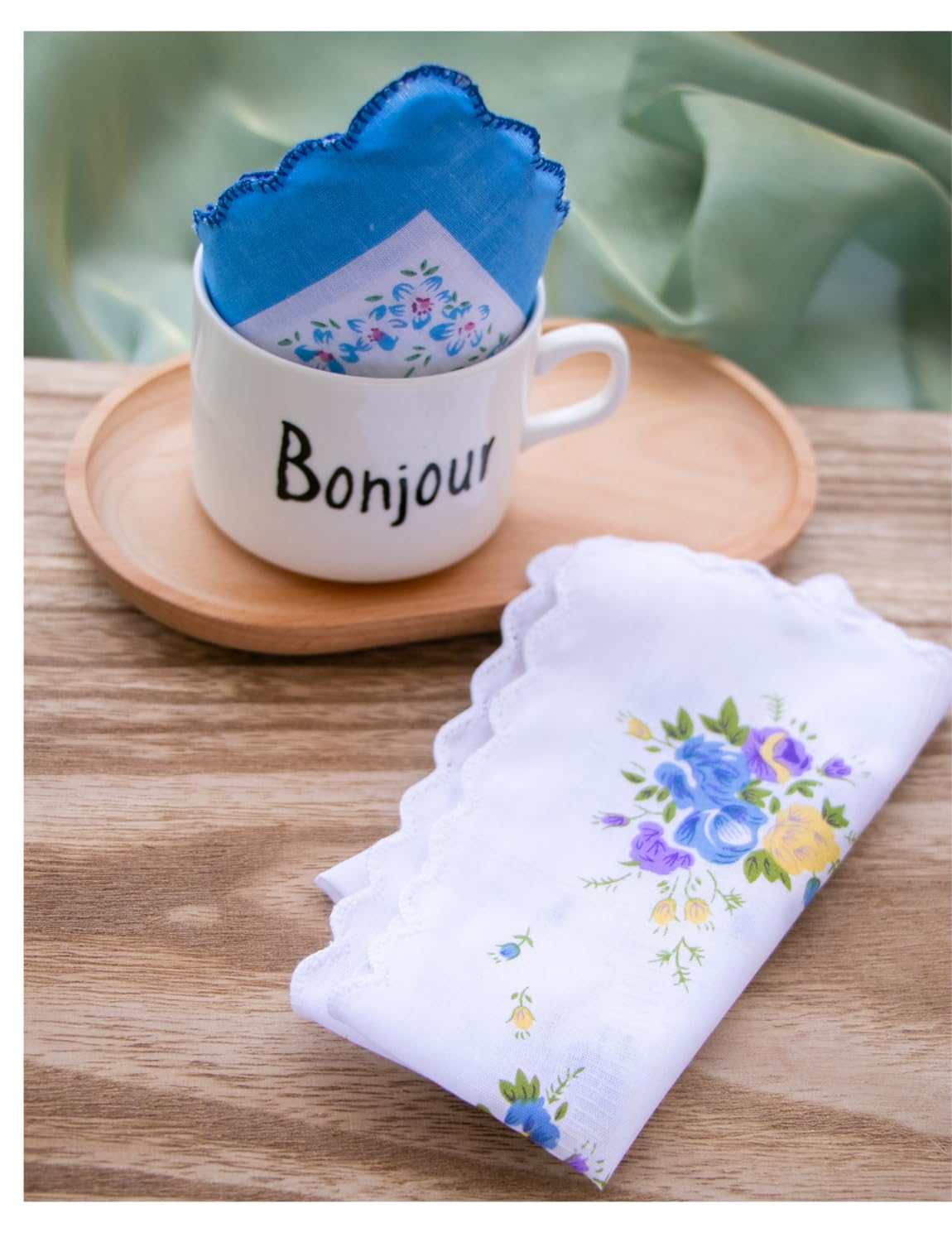 MZLIU Womens Girls Vintage Floral Cotton Handkerchiefs with Scalloped Edge Hankies 3PCS