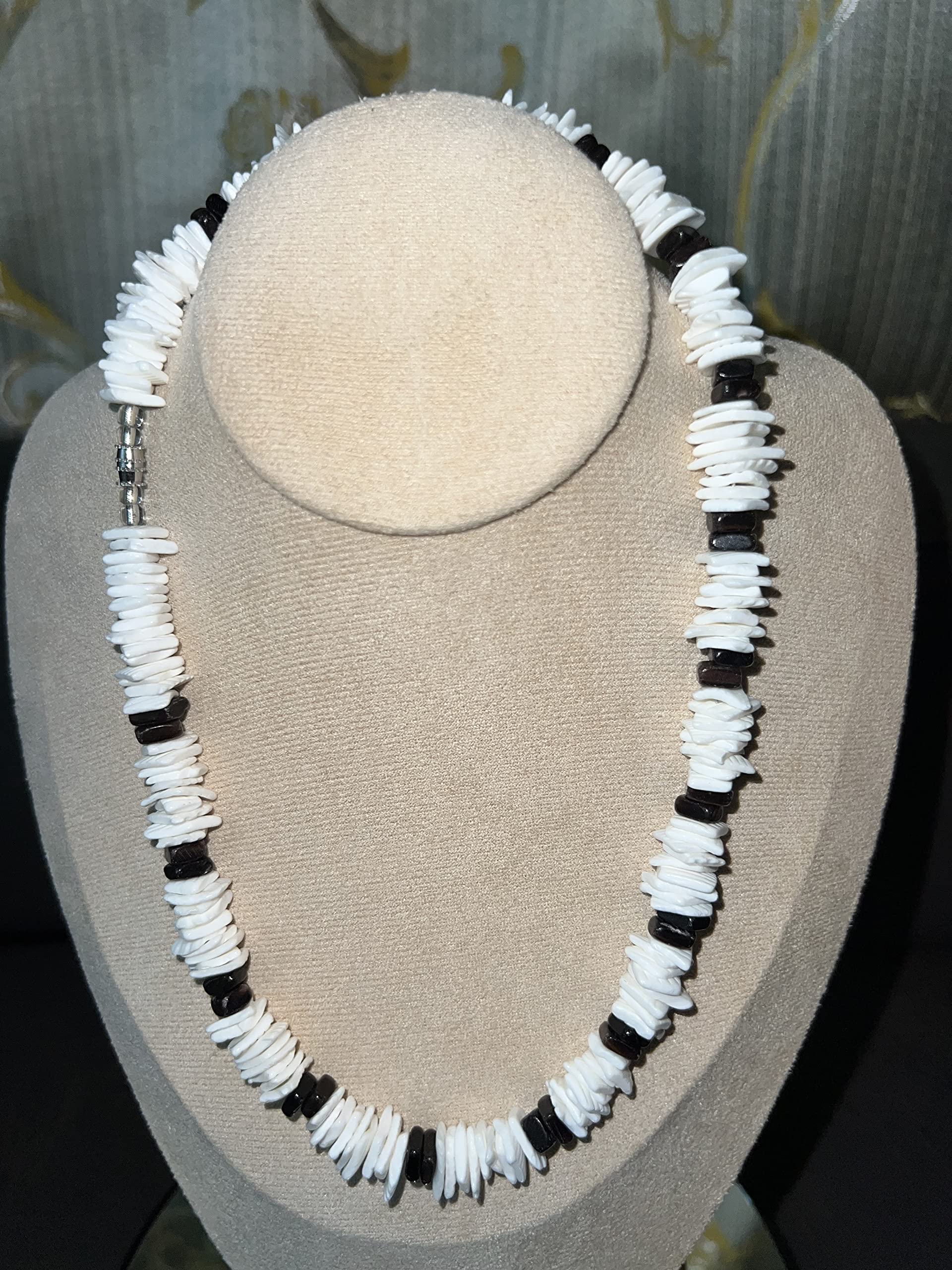 Native Treasure 16" Mens and Womens Summer Beach Surfer Necklace From the Philippines, White Rose Clam Chips Ark Shells with Real Black Clam Chips Accents
