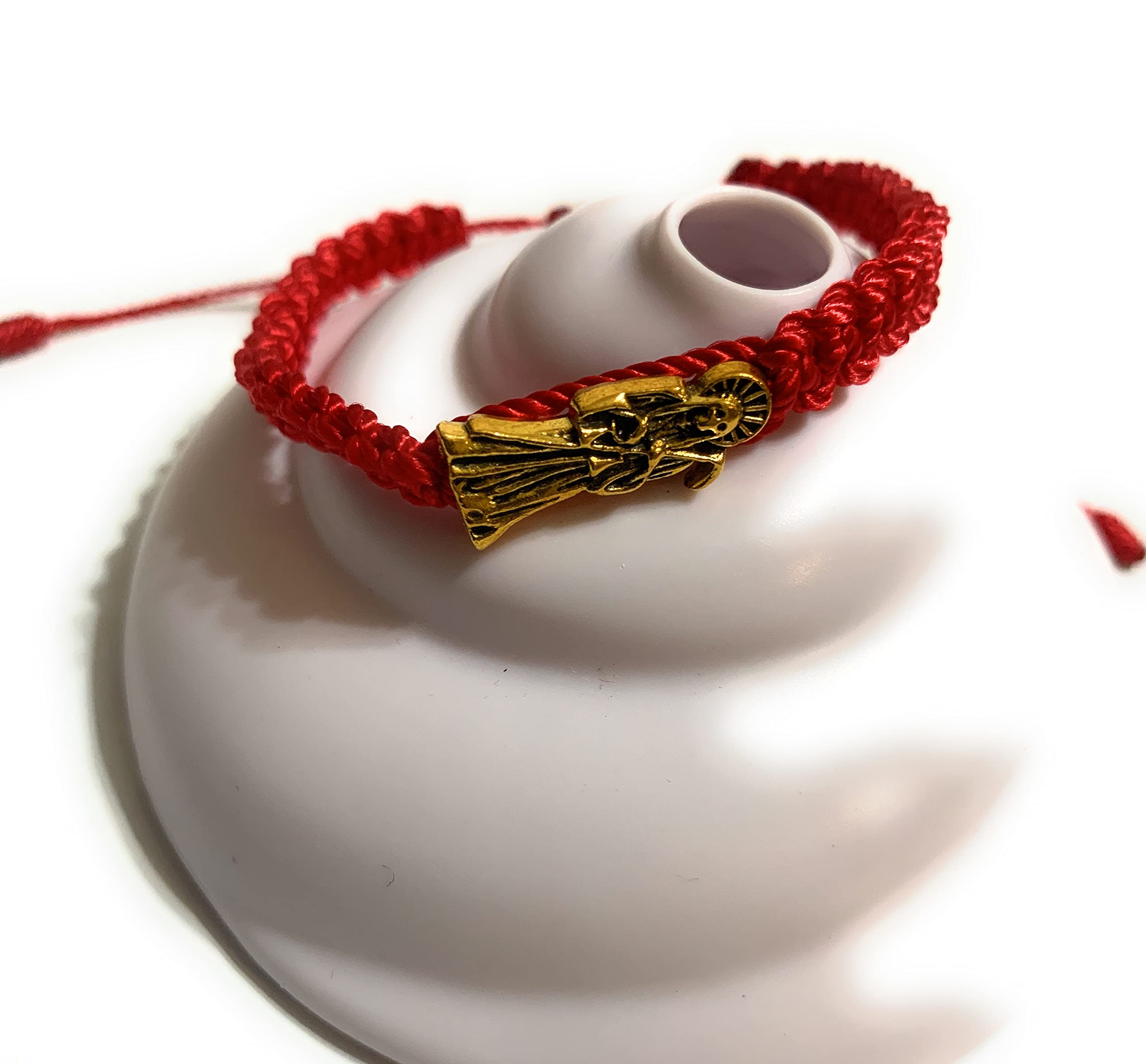 Red Thread Bracelet Pulsera Roja de hilo de la Santa Muerte