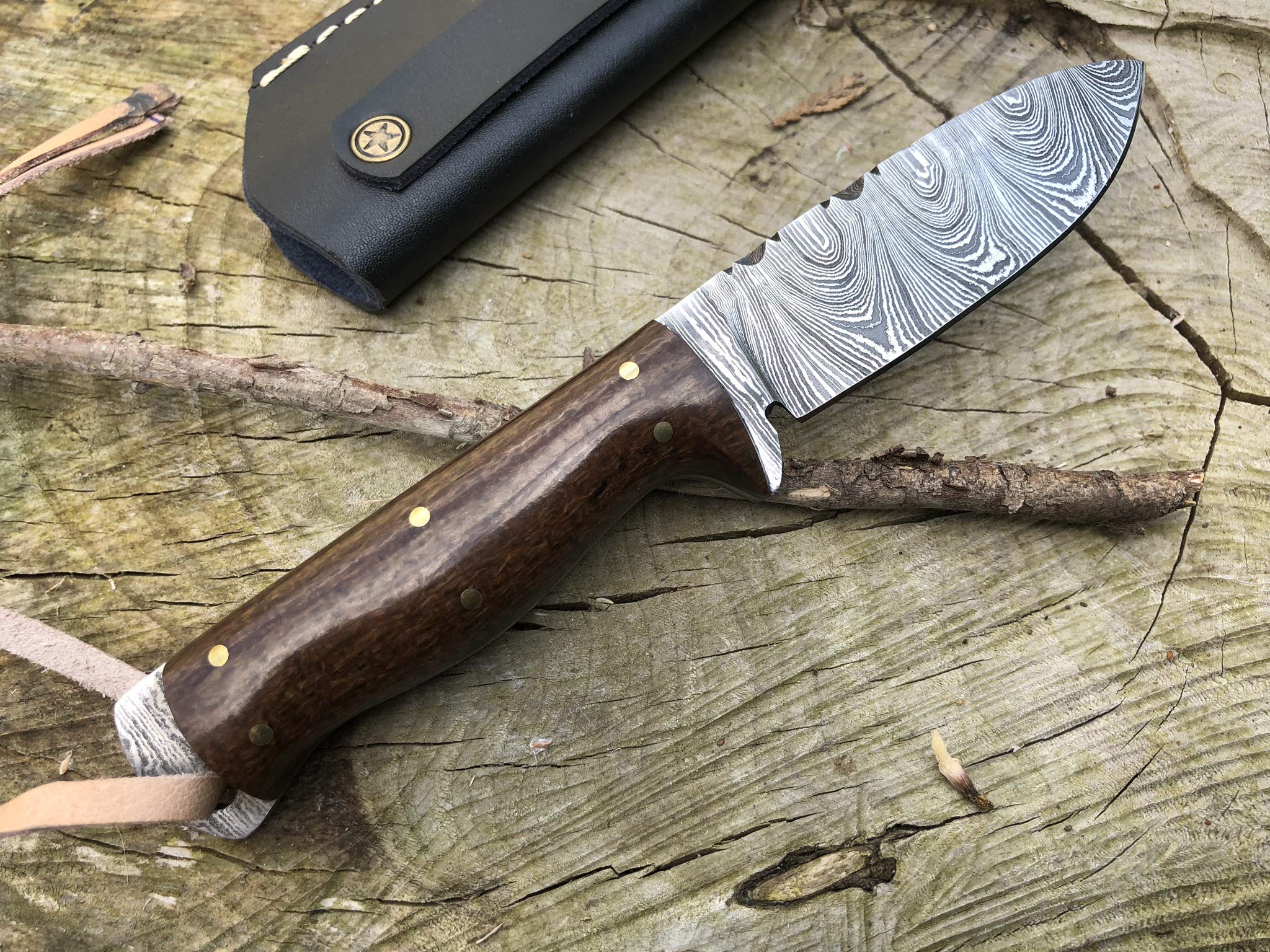 Perkin Damascus Steel Hunting Knife With Sheath Skinner Knife - SK1300