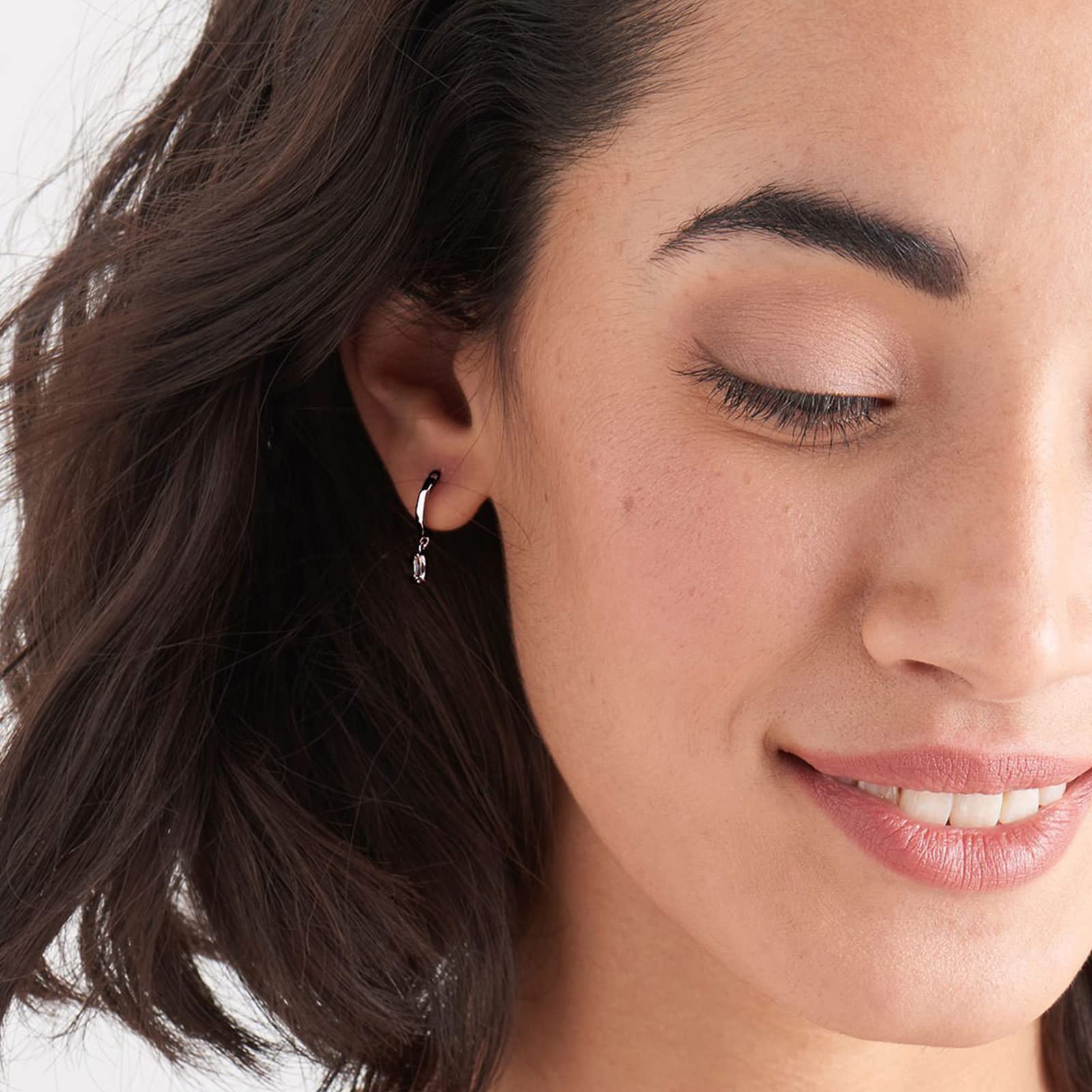 Small Gold Huggie Hoop Earrings Set for Women, Hypoallergenic Twisted Cartilage Hoops, Tiny Silver Hoop Earrings Jewelry for Multiple Piercing (1-1-5)