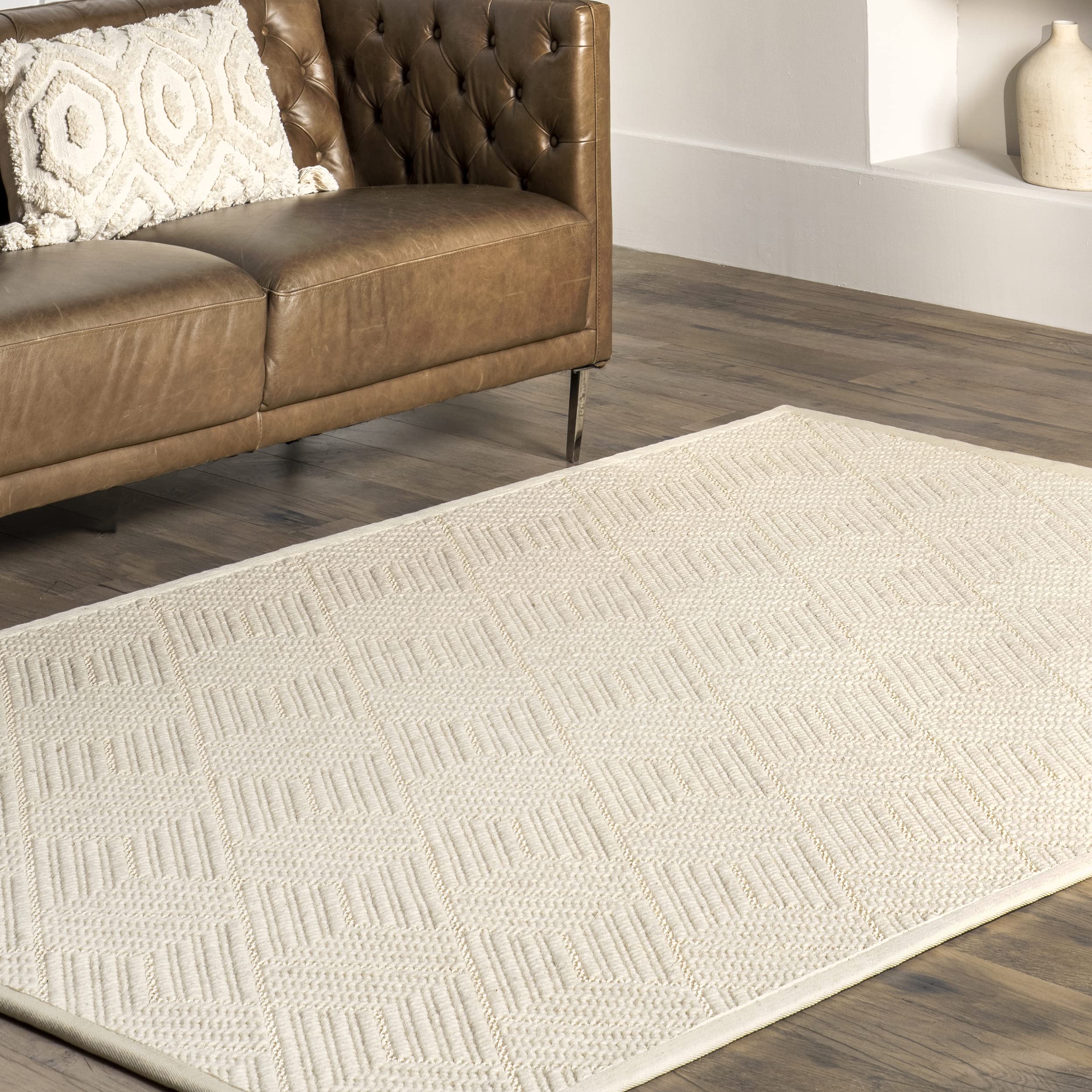 nuLOOM Natural Textured Suzanne Runner Rug, 2' 6" x 6', Cream, Rectangular
