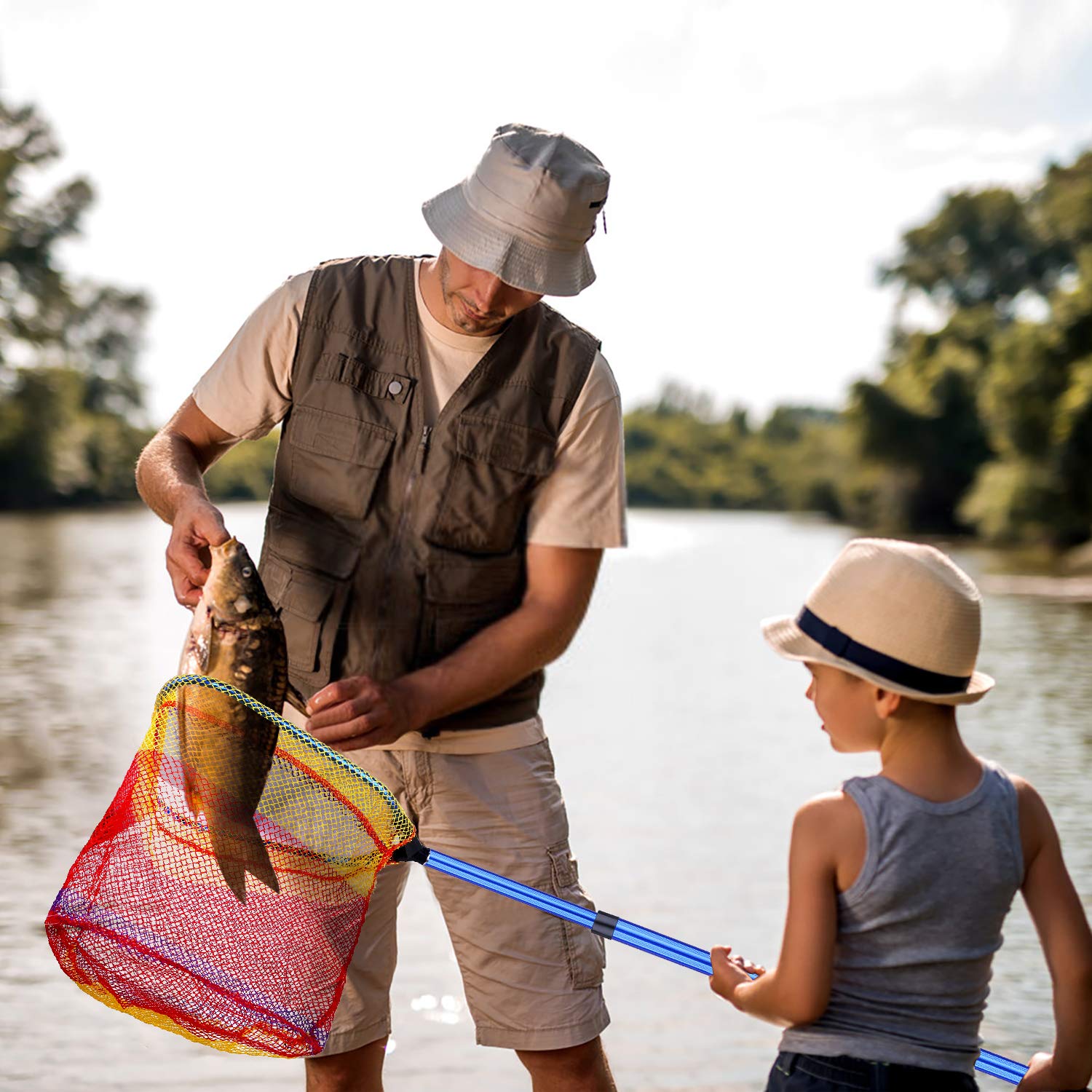 PLUSINNO Kids Fishing Net, Telescopic Lightweight Landing Net with Aluminum Pole Handle and Nylon Mesh, Catch and Release Butterfly Net for Kids Youth Outdoor (1 Pack-Blue)