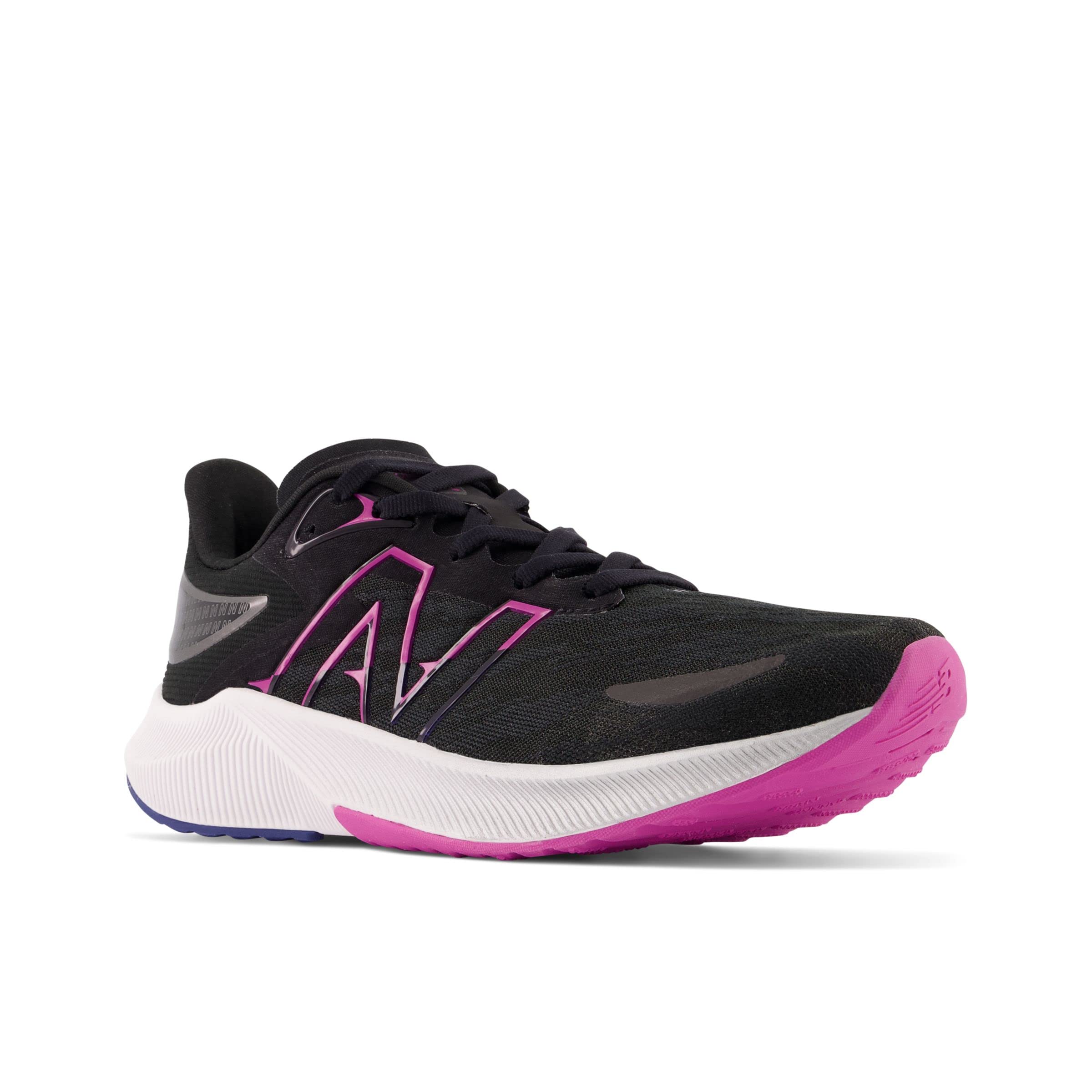 New Balance Women's FuelCell Propel V3 Running Shoe, Black/Magenta Pop, 7 Wide