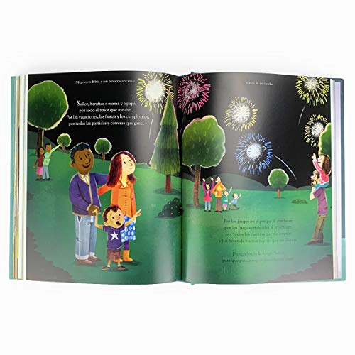 Mi Primera Biblia y Mis Primeras Oraciones / My First Bible and Prayers Padded Treasury (Spanish Language), Ages 3-8 (en espaƱol) (Little Sunbeams) (Spanish Edition)