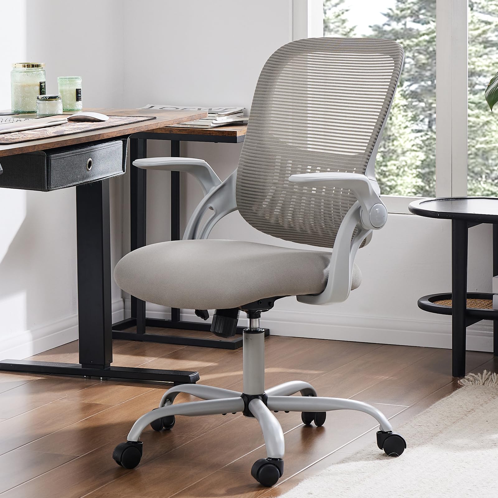 Office Chair, Ergonomic Desk Chair, Mid Back Mesh Computer Chair, Height Adjustable Rolling Swivel Task Chair with Flip-up Armrests and Lumbar Support