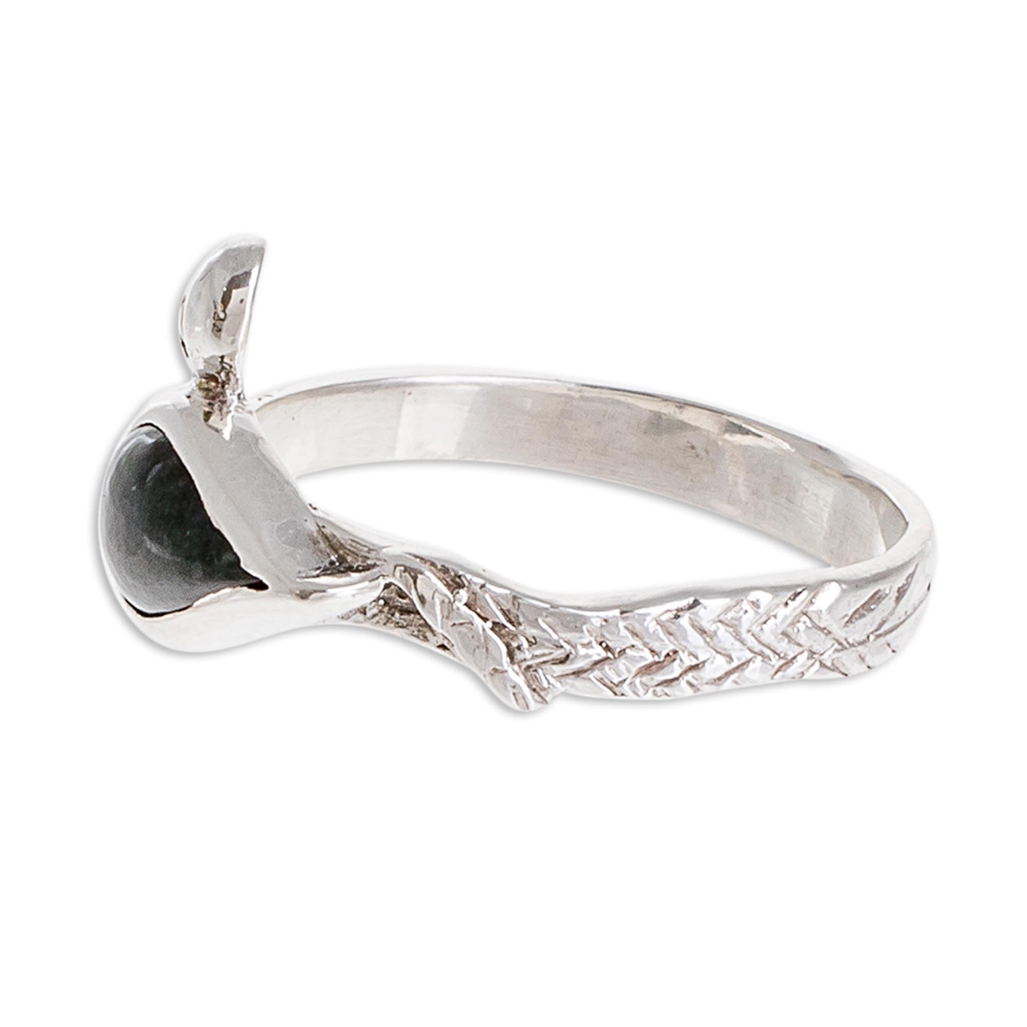 NOVICA Artisan Handmade .925 Sterling Silver Jade Band Ring Bird themed Cocktail from Guatemala Animal 'Mayan Quetzal'