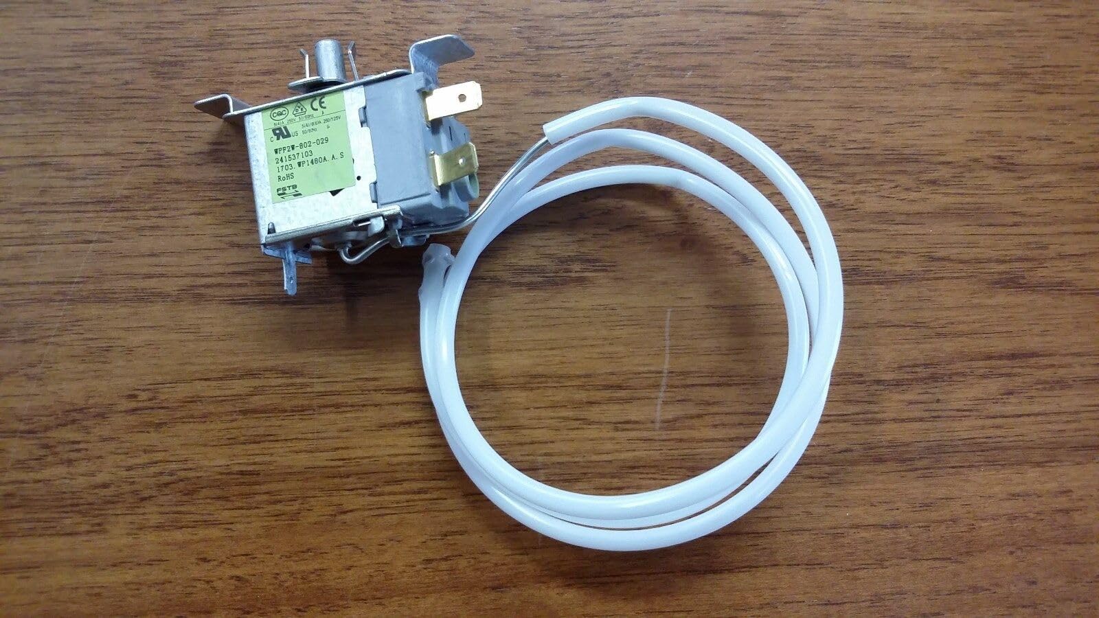 New Refrigerator Temp Control Thermostat 241537103,Replacement for Frigidaire OEM