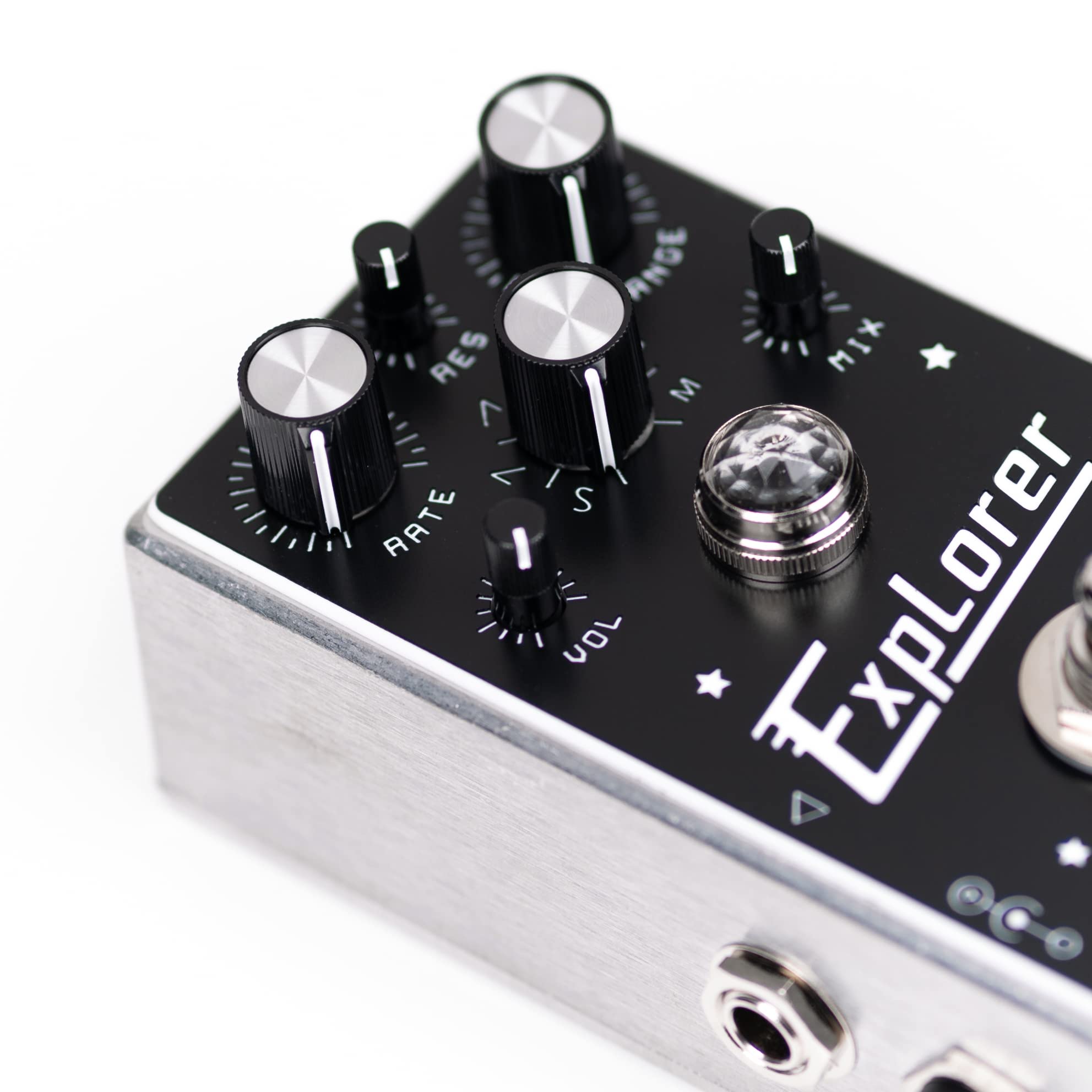Spaceman Explorer: 6 Stage Phaser Guitar Effects Pedal - Standard Edition Silver with 12 Modulation Modes, Rate, Range, Resonance, Volume, Mix and Expression Controls