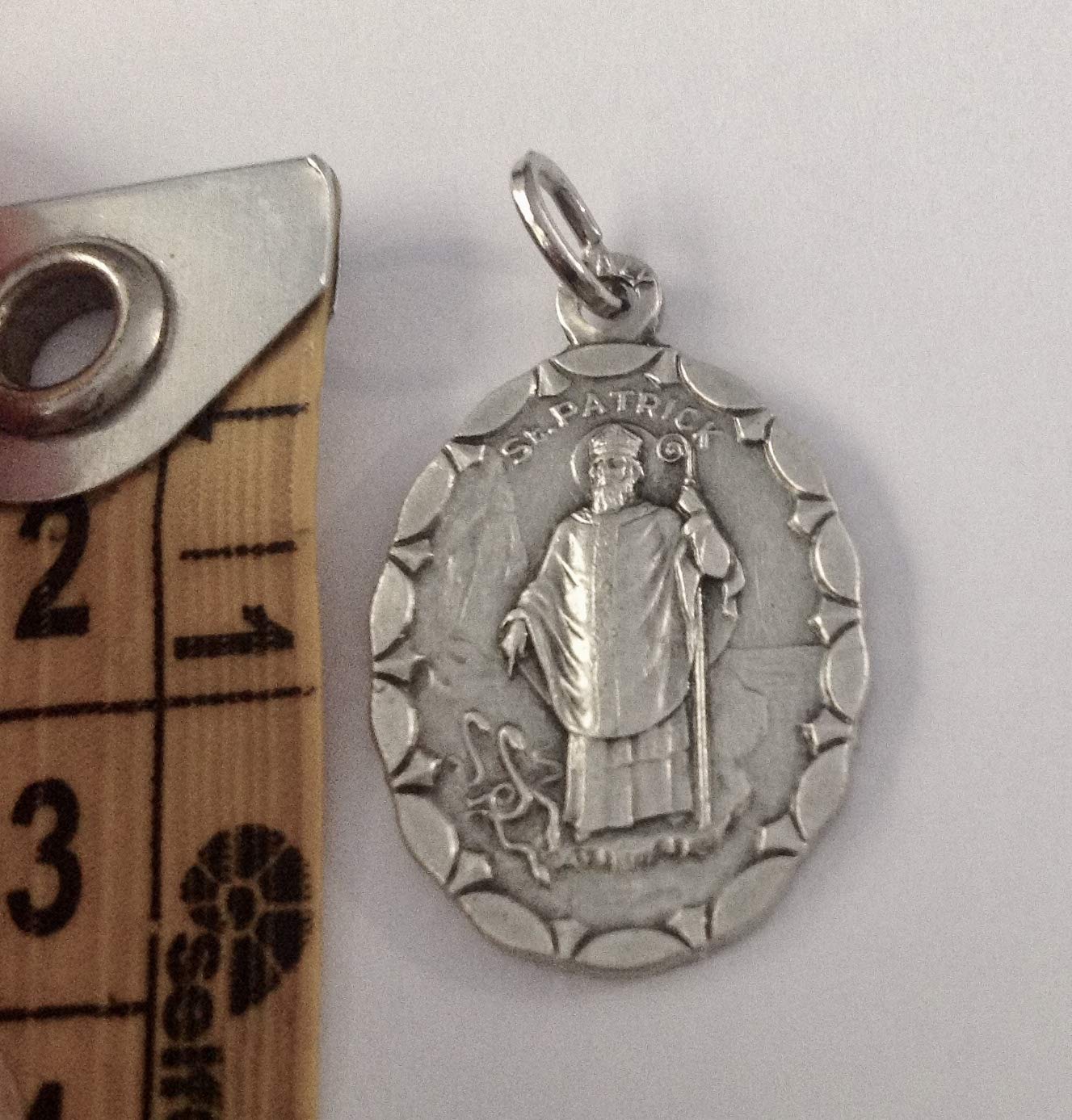 SAINT PATRICK MEDAL - OVAL SHAPE - PATRON SAINT of IRELAND -100% MADE in ITALY