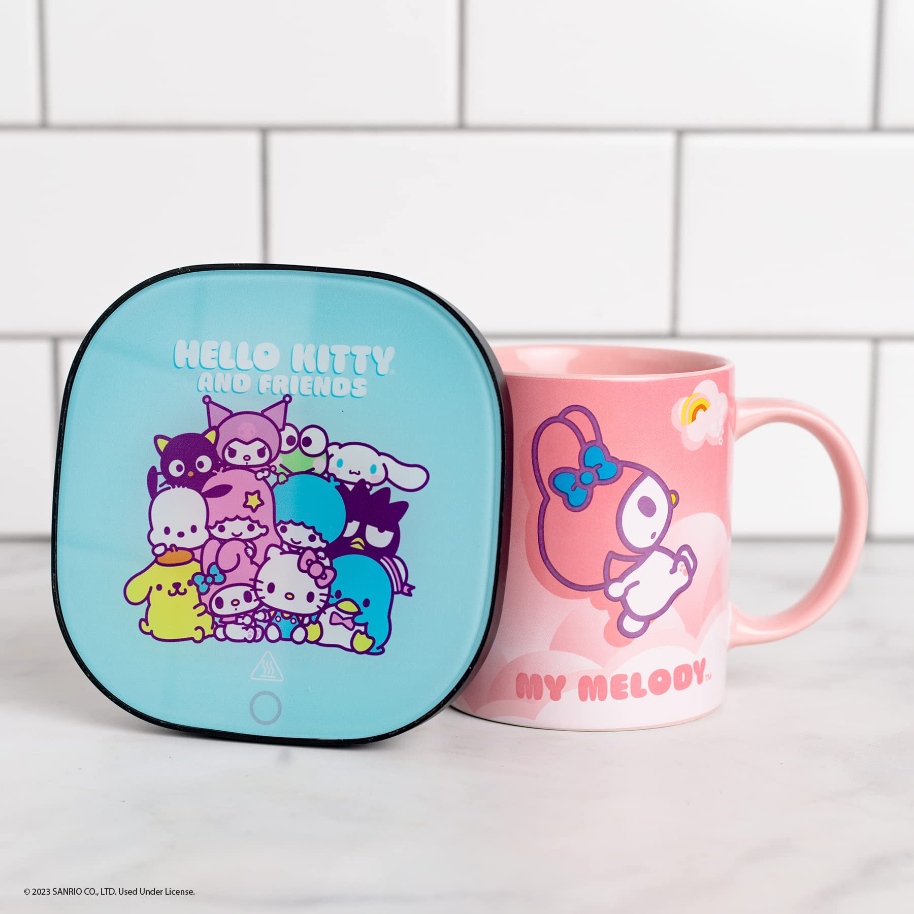 Uncanny Brands My Melody Coffee Mug with Electric Mug Warmer β Keeps Your Favorite Beverage Warm - Auto Shut On/Off