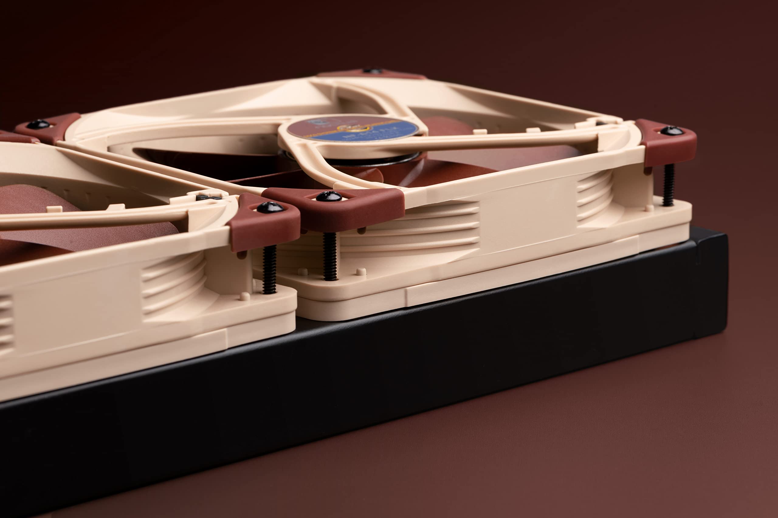 Noctua NA-IS1-14 Sx2, Inlet Side Spacers for 140mm Fans