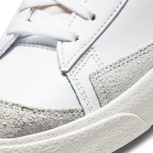 Nike Women's Basketball Shoe, White/Black, 11 US