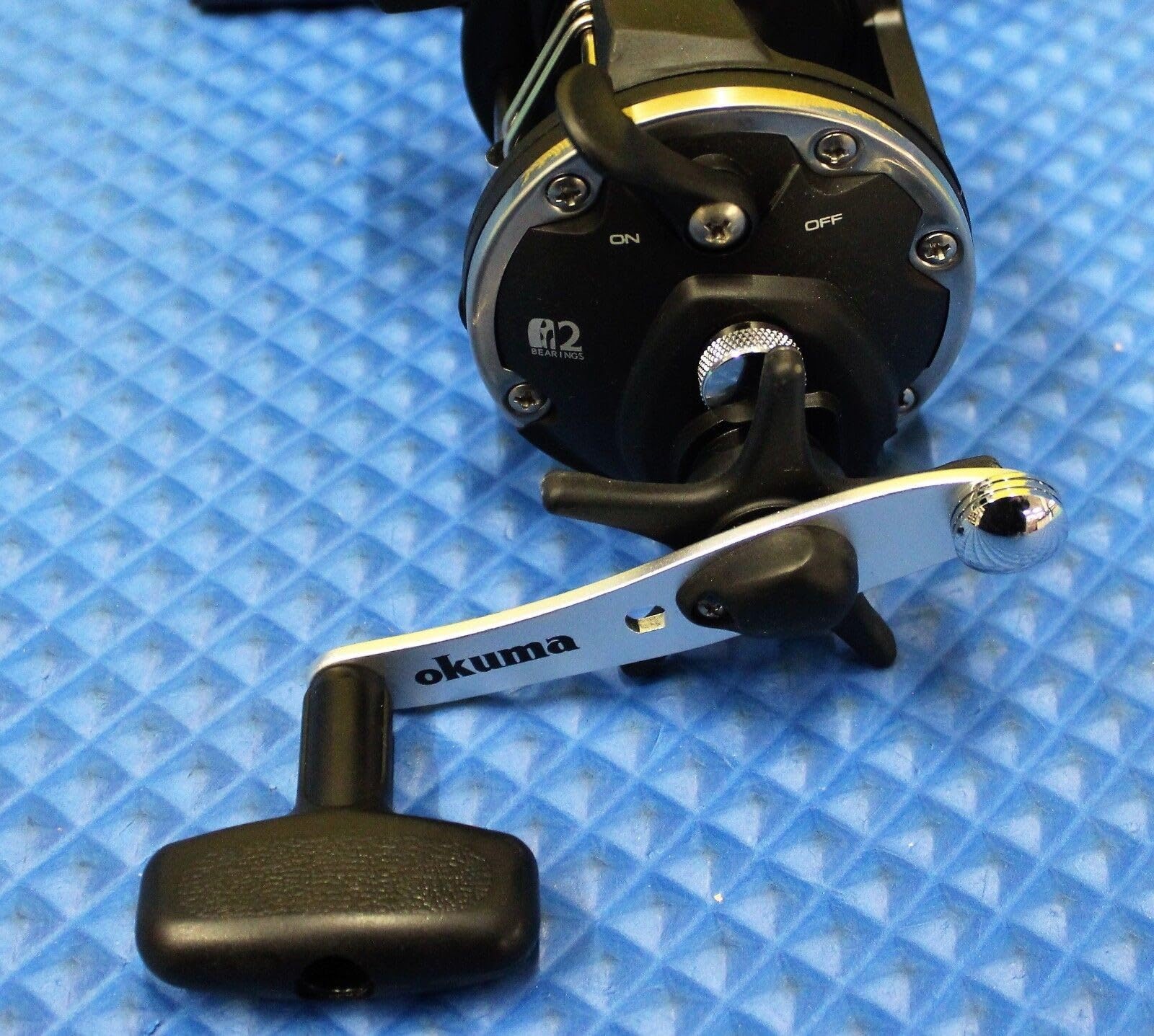Okuma Magda Pro Line Counter Levelwind Trolling Reel, Small, Black/Silver, MA-45DX