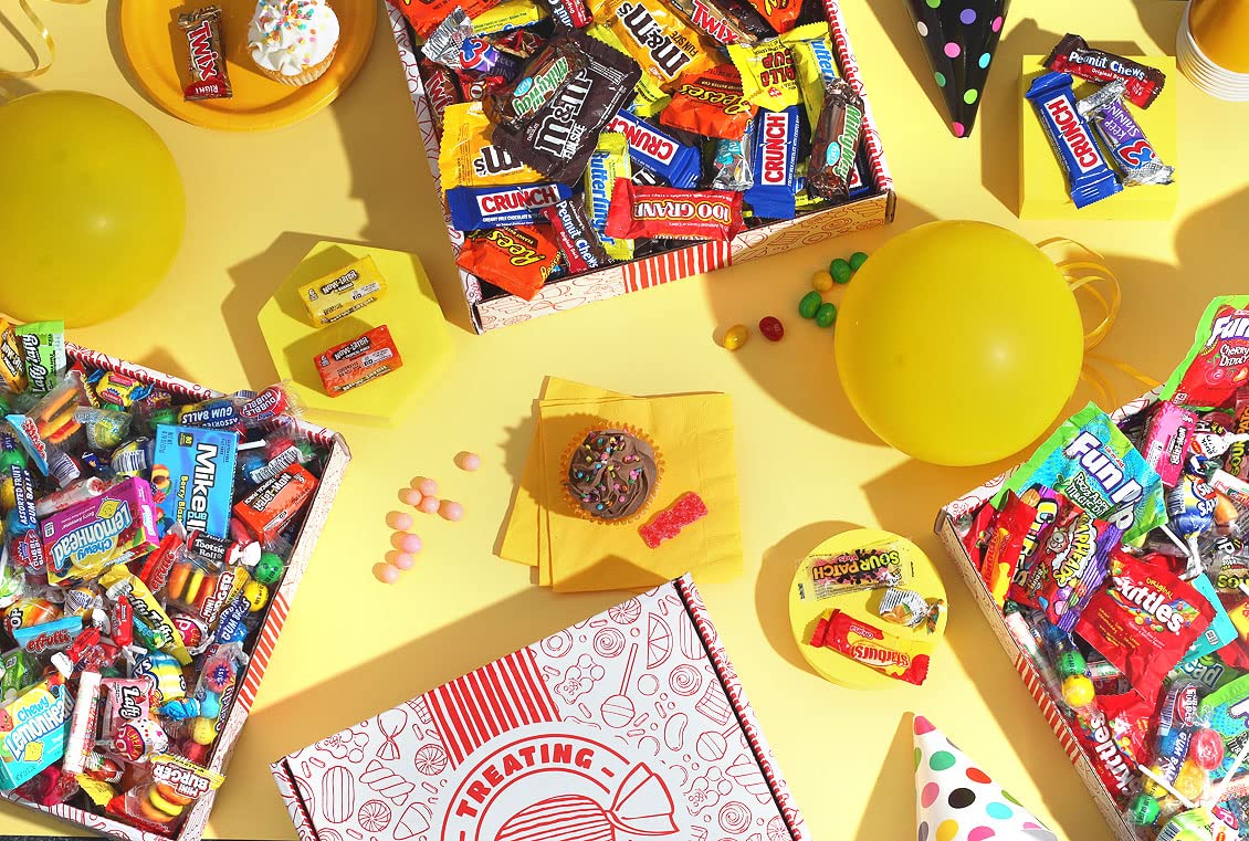 Mother's Day Chocolate Gift Basket - Chocolate Candy Box Variety Pack - Chocolate Care Package - Crave Box - Individually Wrapped Fun Size Candy Bars
