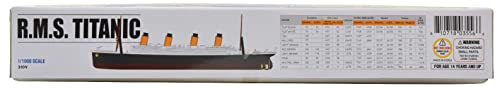 Premium Hobbies R.M.S Titanic W/Colored Parts 1:000 Plastic Model Kit 310V