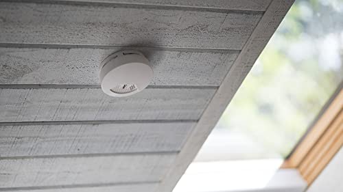 SimpliSafe Wireless Smoke Detector - Compatible with The SimpliSafe Home Security System - Latest Gen, Battery Powered