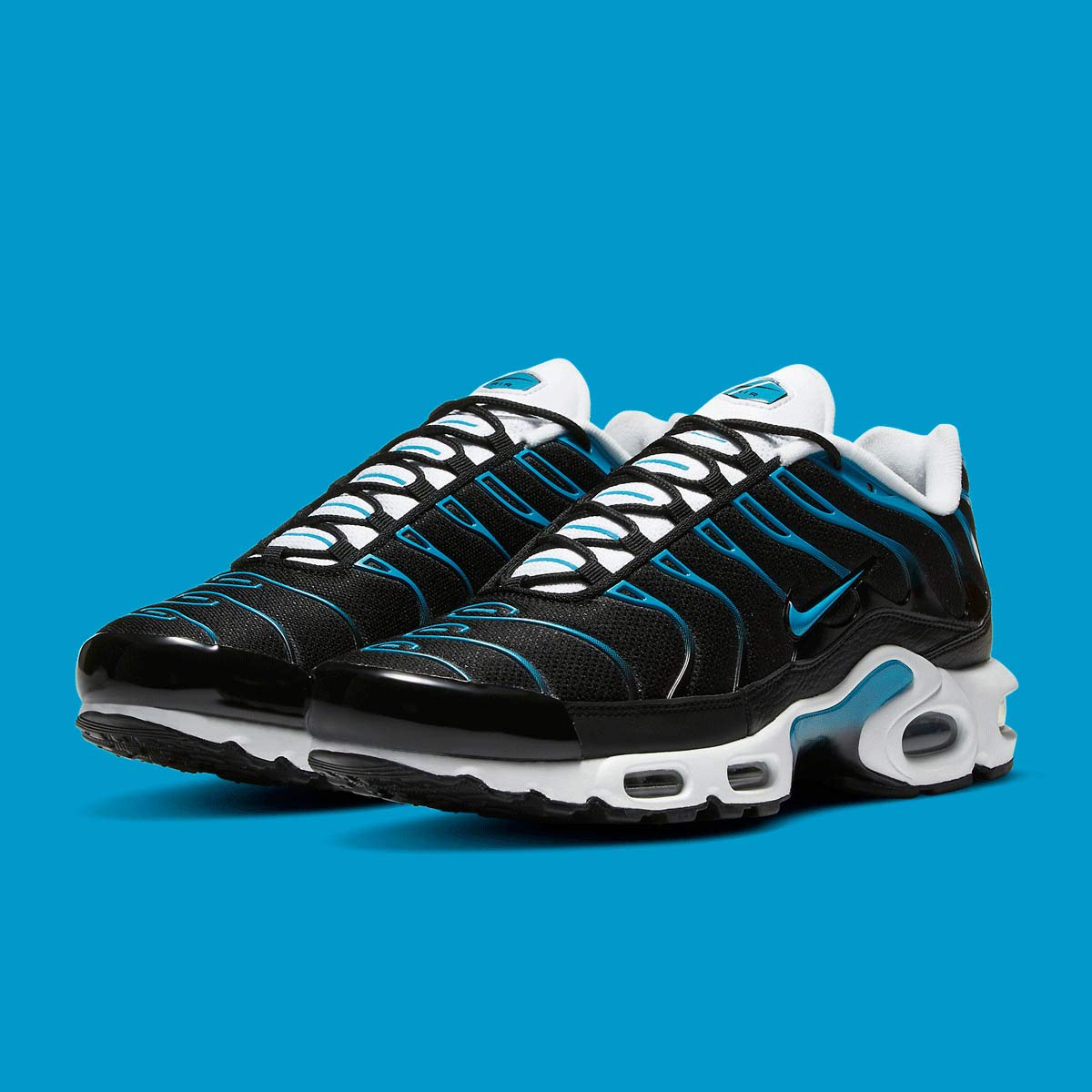 Nike Men's Shoes Air Max Plus Black Laser Blue CZ8687-001 (Numeric_9_Point_5)