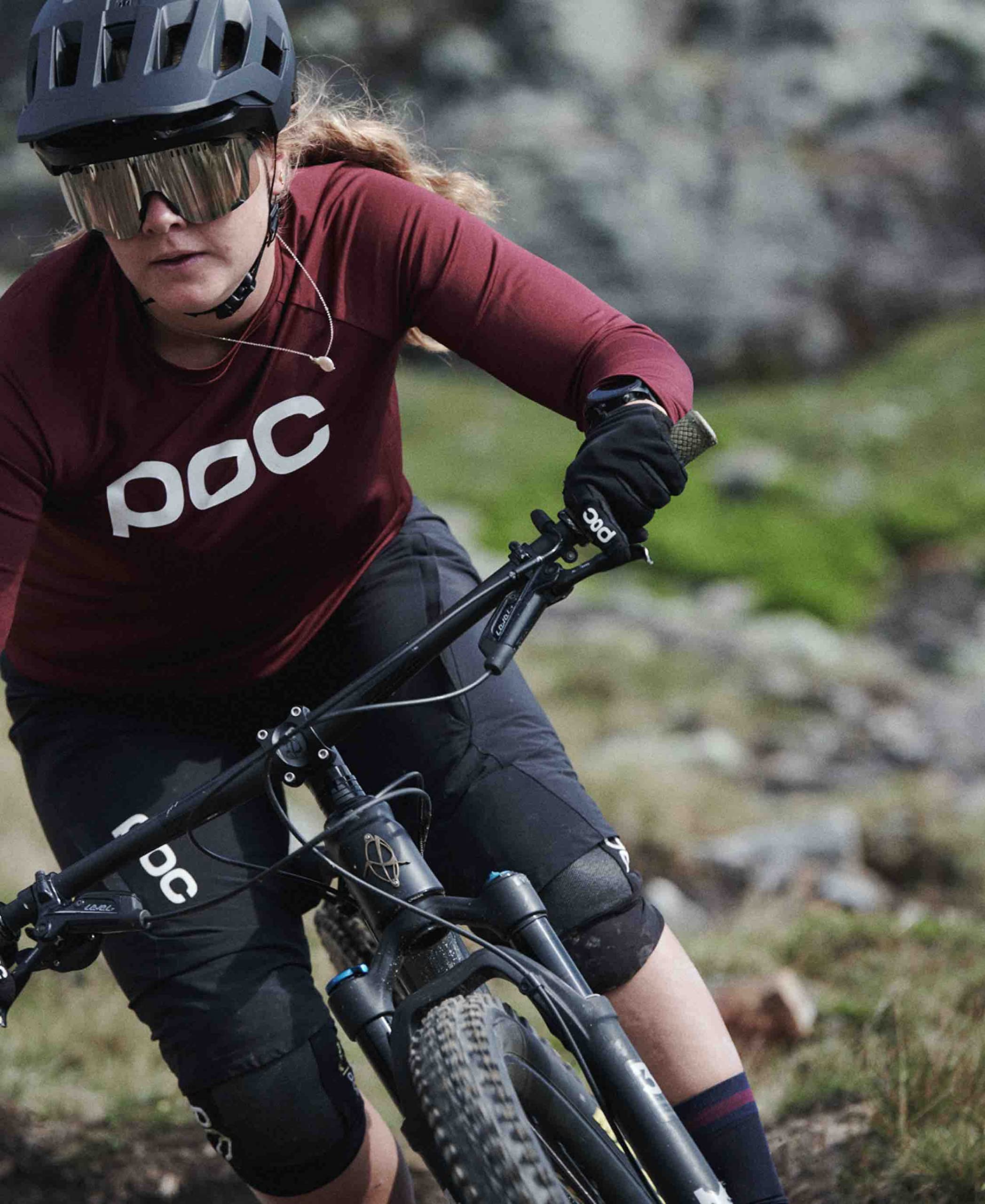POC Kortal - Advanced Trail, Enduro and All-Mountain Bike Helmet with a Highly efficient Ventilation Design