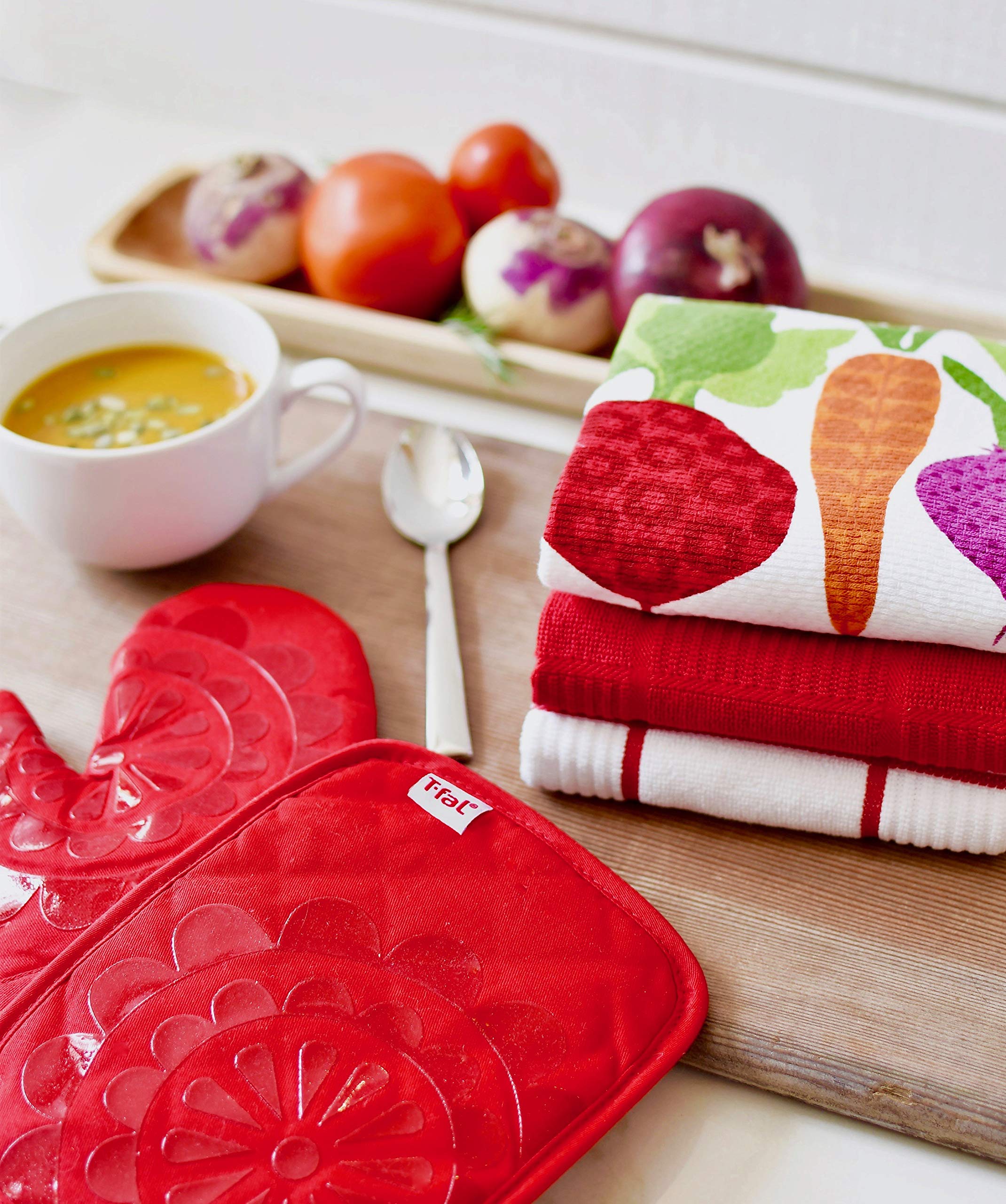 T-fal Textiles 30948 Medallion Design 100-Percent Cotton Silicone Pot Holder, Red, Individual