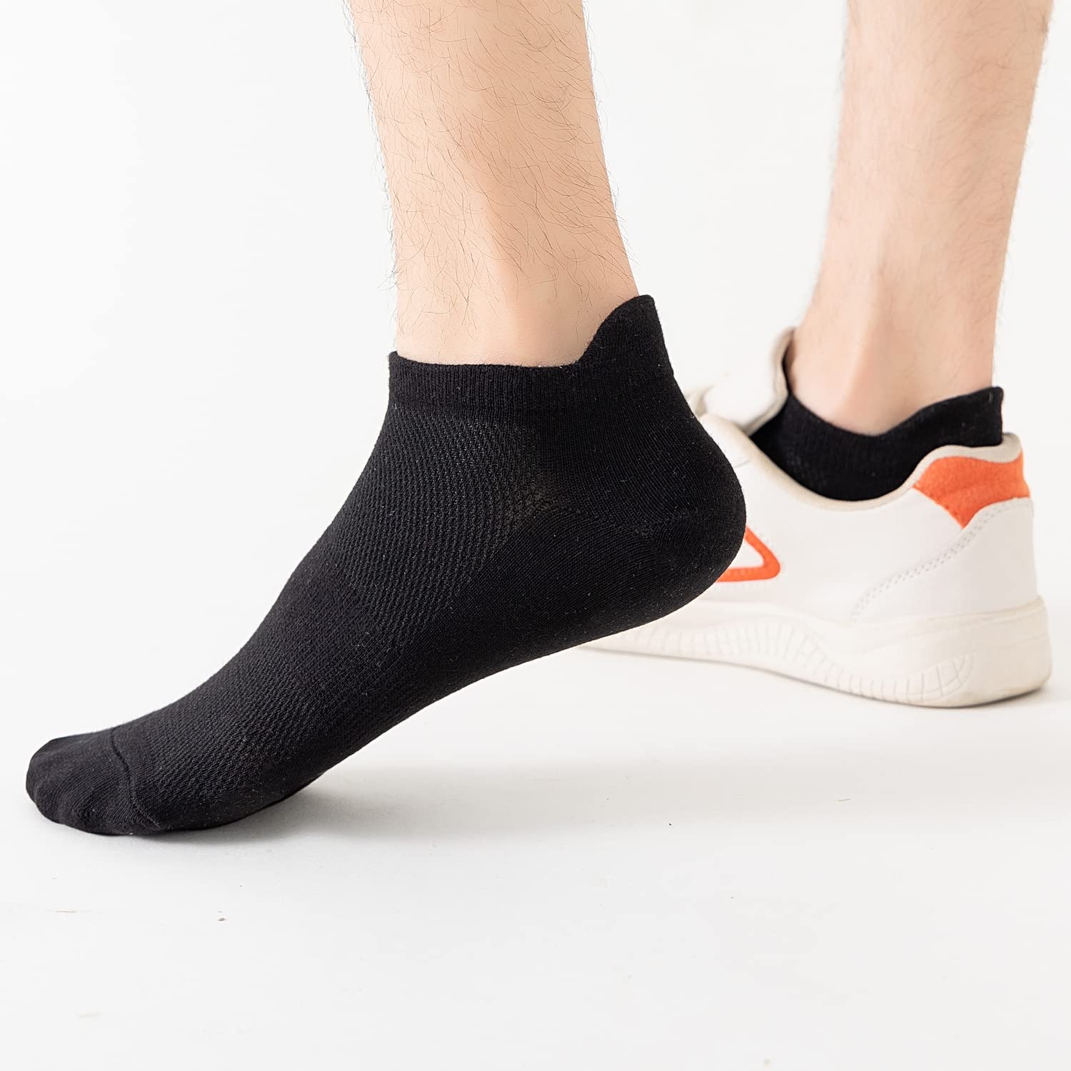 VFM 8 Pairs Ankle Athletic Running Socks for Men Women Low Cut Wicking Sport Cushion Tab Breathable Mesh Socks (4Black+4White)