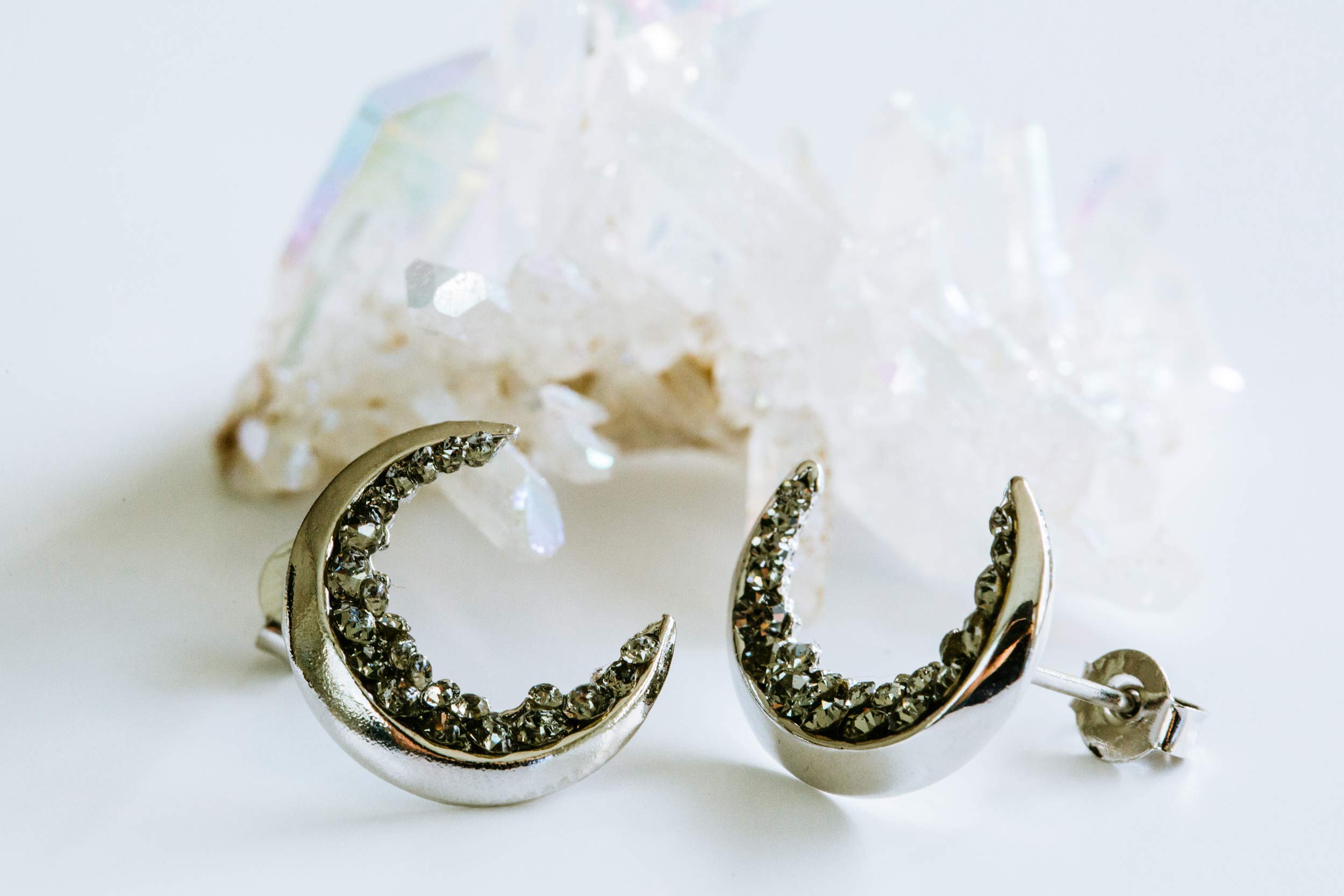 ONDAISY 20G 14K Rhodium Plated Black Cz Boho Gypsy Planet Half Sun Crescent Sailor Luna Moon Ear Studs Piercing Earrings