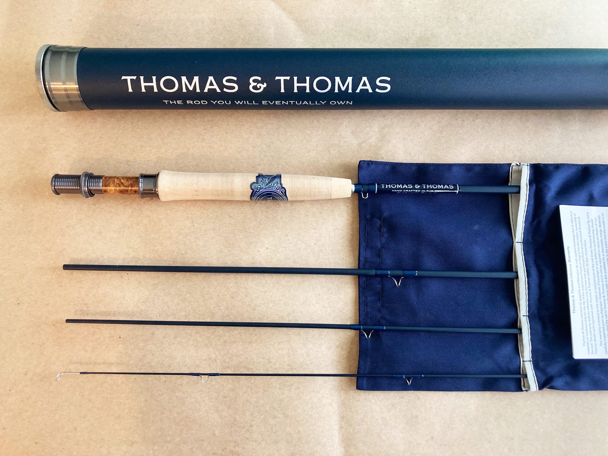Thomas & Thomas Thomas & Thomas AVANTT Fly Rod | 4WT, 9FT, 4PC | Display Model, Blue,White
