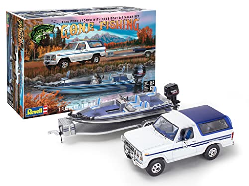 Revell 17242 '80 Ford Bronco w/Bass Boat & Trailer 1:24 Scale 157-Piece Skill Level 5 Model Truck Building Kit