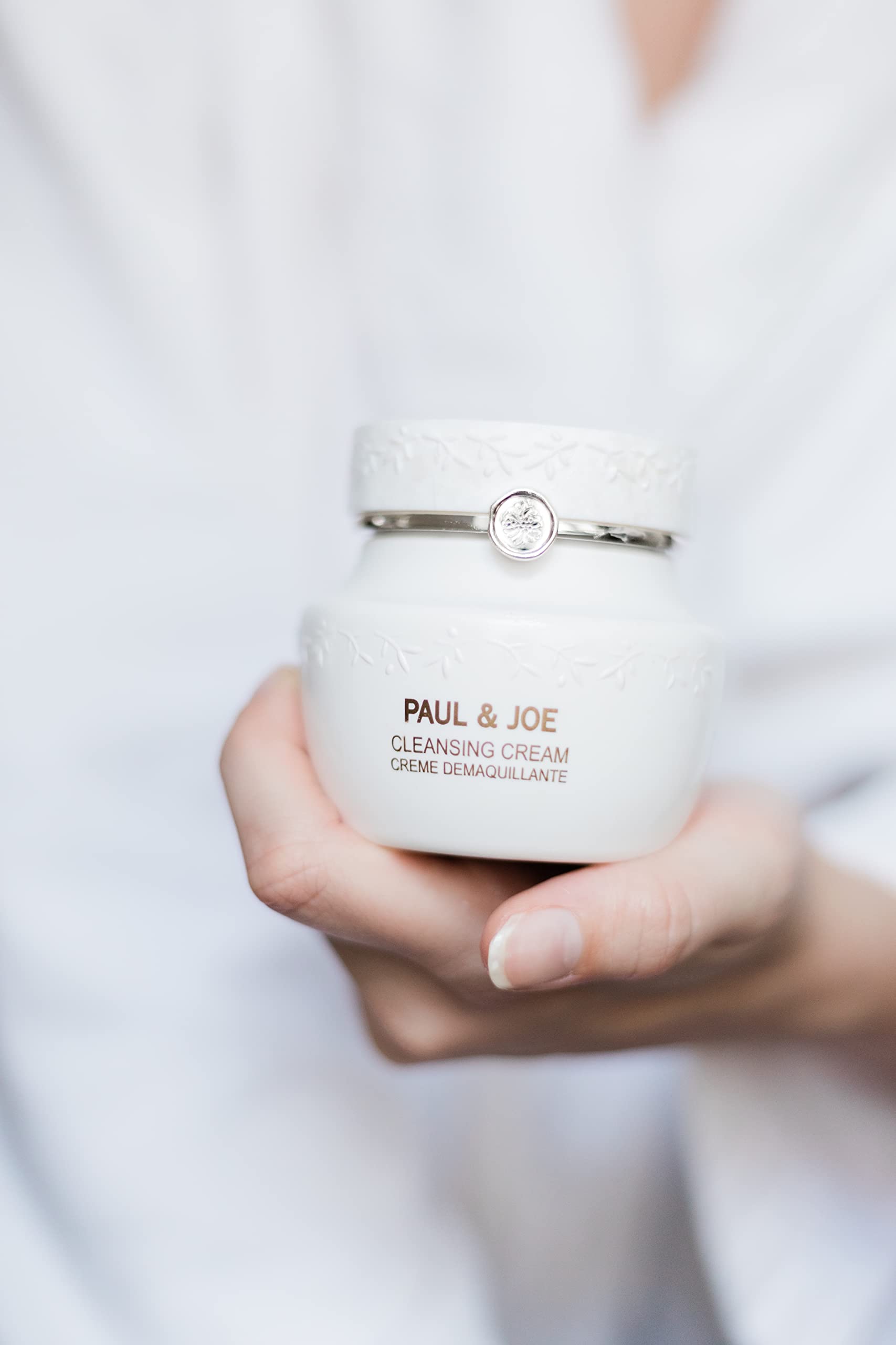 Paul & Joe Cleansing Cream – Ideal for Drier Skin Types – Thoroughly Removes all Makeup and Impurities