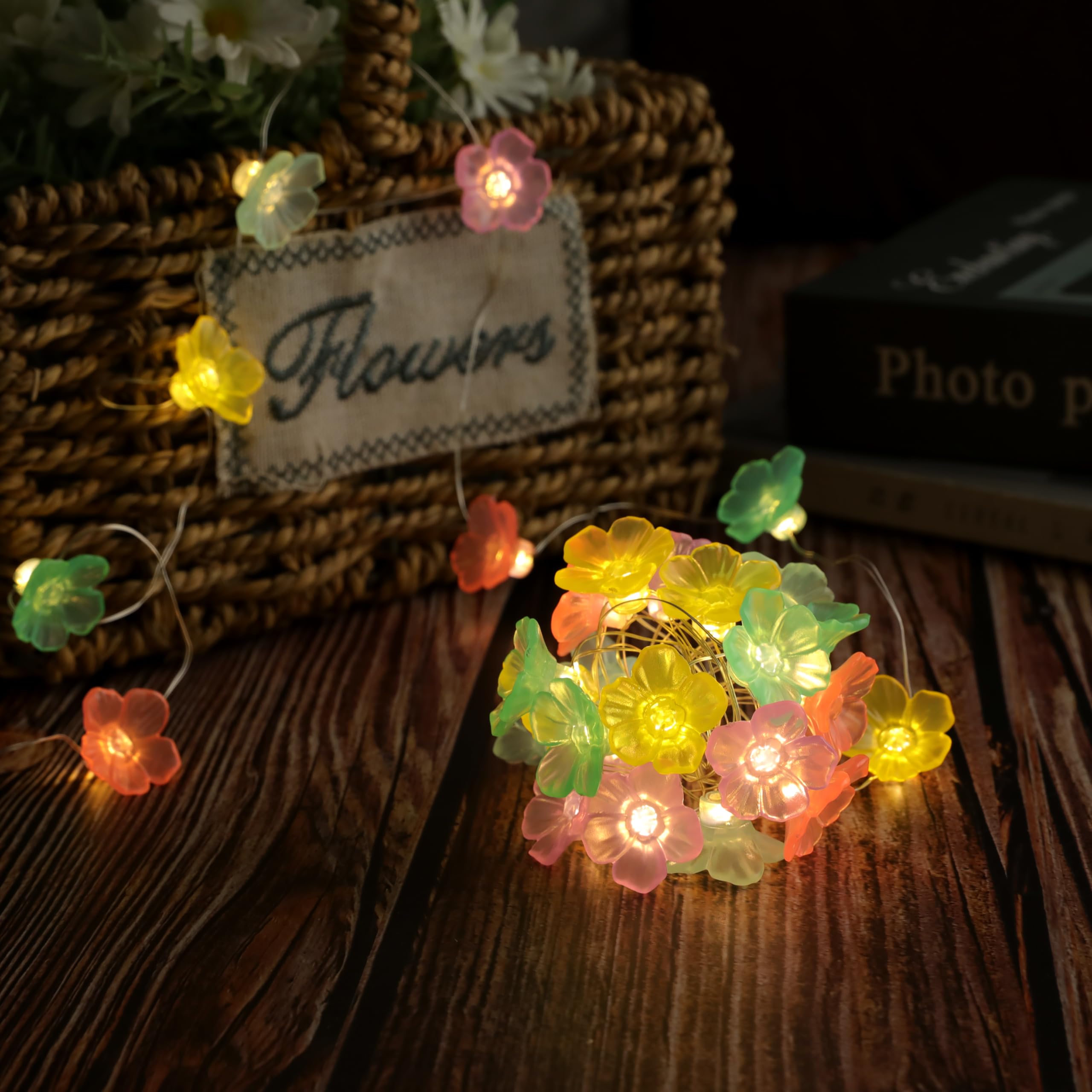 NOVIIML lossom Flower String Lights Battery Operated for Bedroom 10ft 30 LEDs Indoor Flash 2 Modes Wall Decor Curtain Decorative Fairy Twinkle Purple Hanging Lighting for Living Room Plants