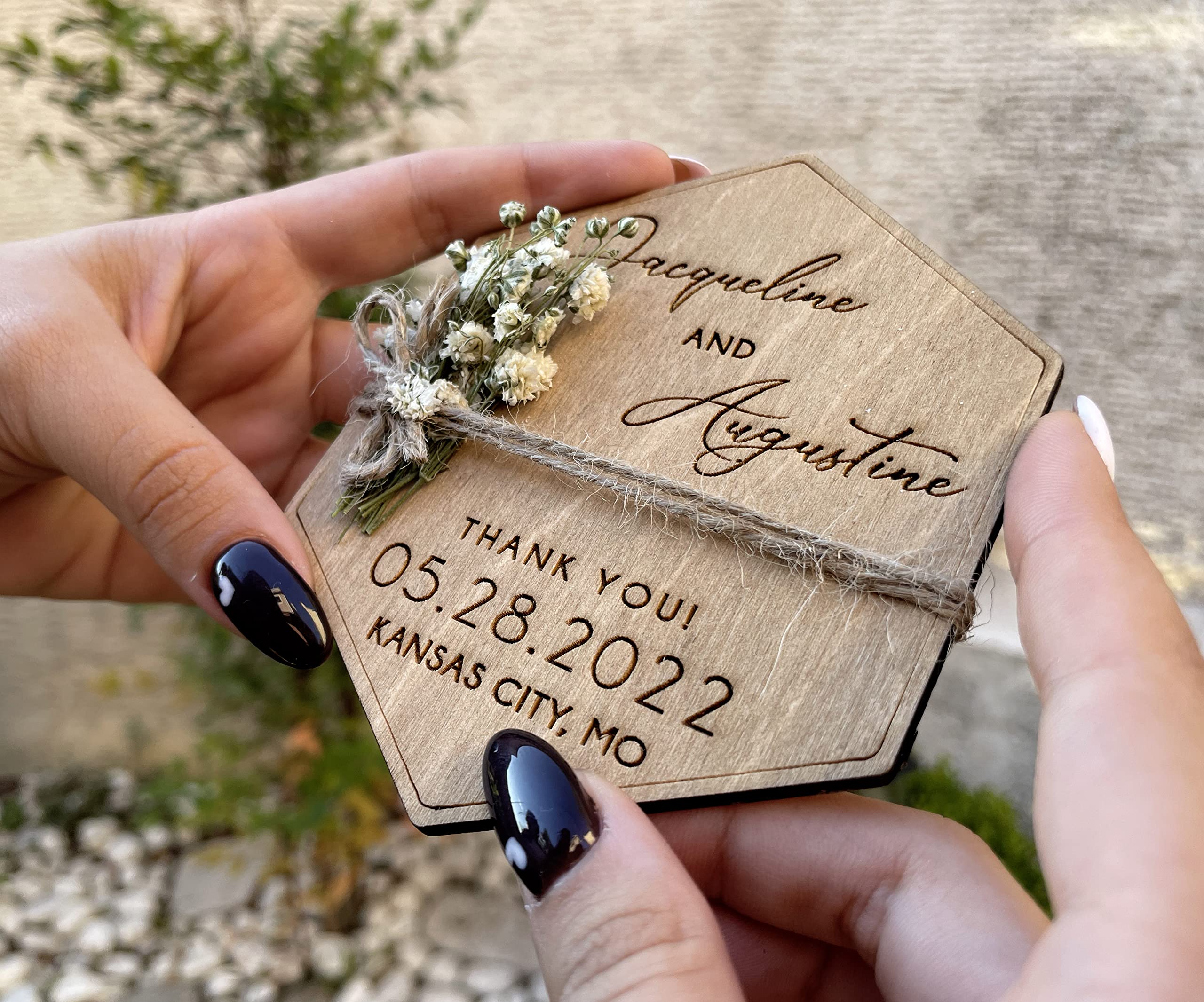 vitawed Hexagon Floral Wedding Favors, Personalized Wedding Favor, Wooden Magnet with Envelopes and Stickers, Pack of 8 to 300