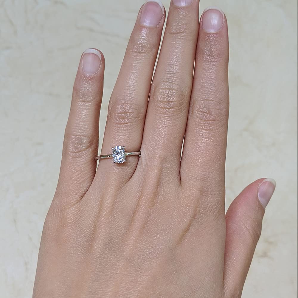 TwoBirch 1 Carat Moissanite Oval Solitaire in Platinum Plated Sterling Silver (CERTIFIED) (Size 5)