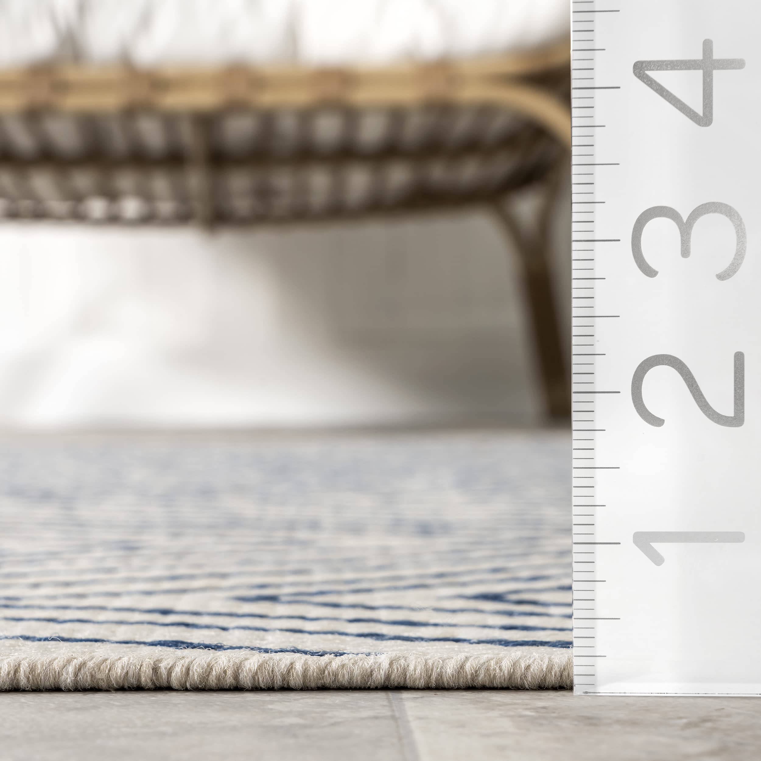 nuLOOM Carina Chevron Waves Indoor/Outdoor Area Rug, 6x9, Blue
