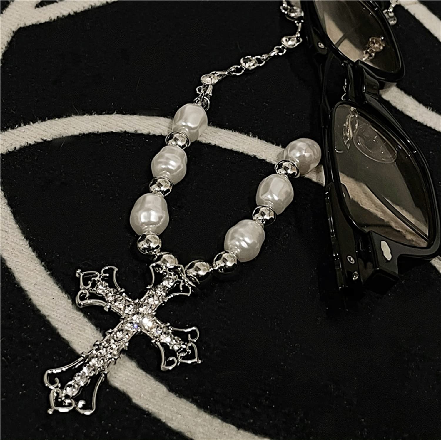 Women Pearl Necklace Goth Cross Pattern (Picture Color,alloy)